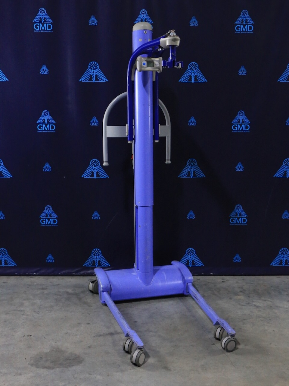 Arjo Maxi Move Patient Lift | Surplus Marketplace