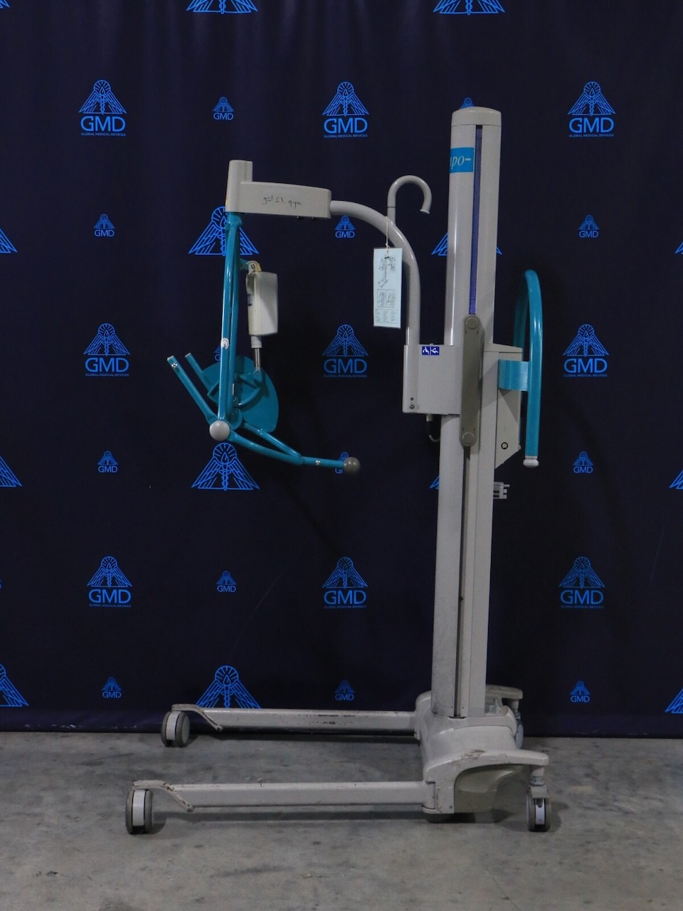 Arjo Tempo Maxi Move Patient Lift | Surplus Marketplace