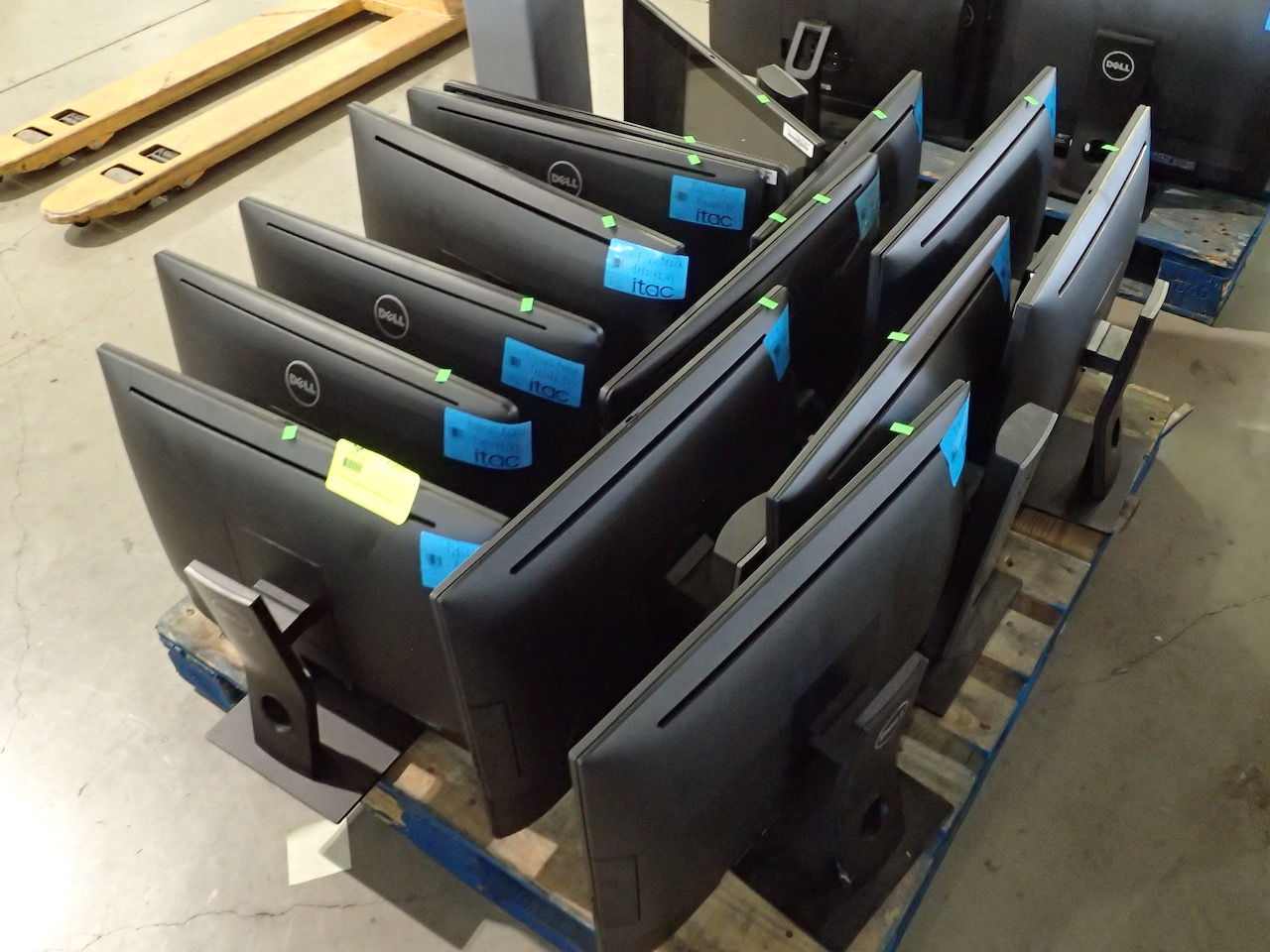 (14) Dell All-In-One Computers | Surplus Marketplace