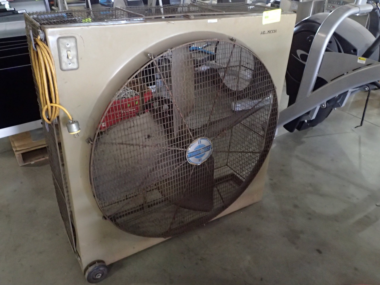 (1) Phil Rich Windmaker Shop Fan | Surplus Marketplace