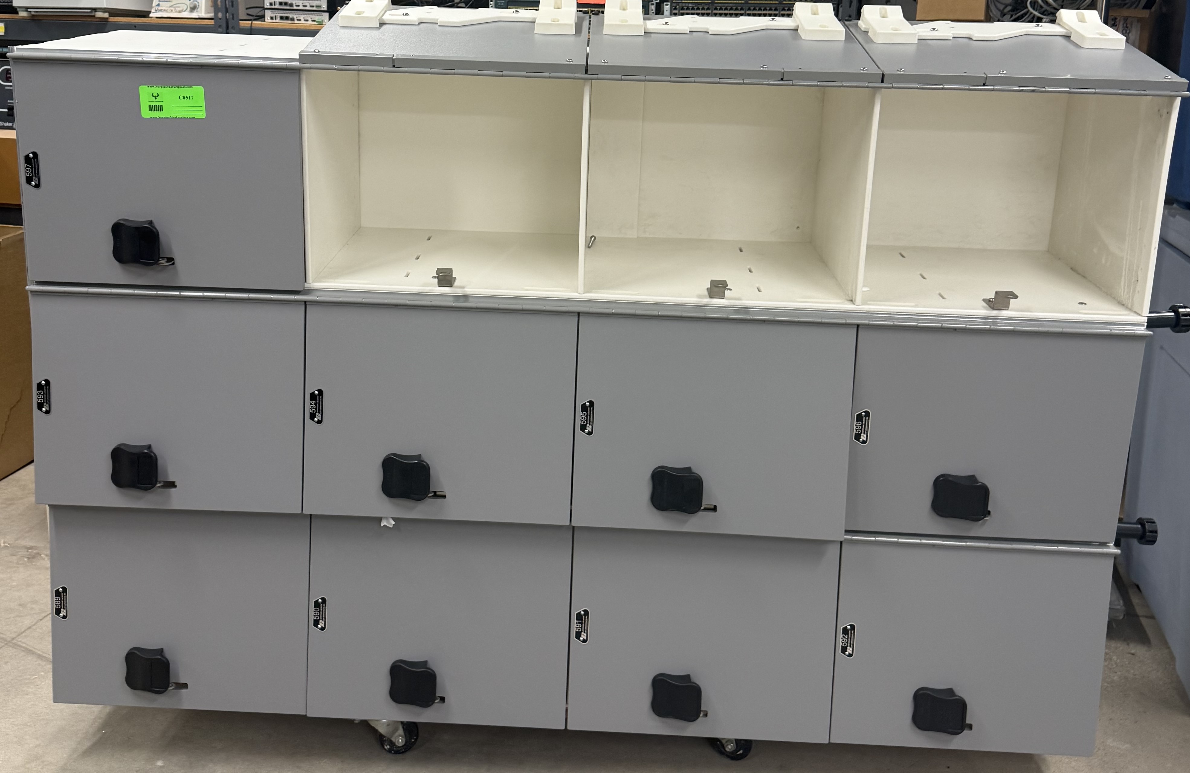 12 Lockers | Surplus Marketplace