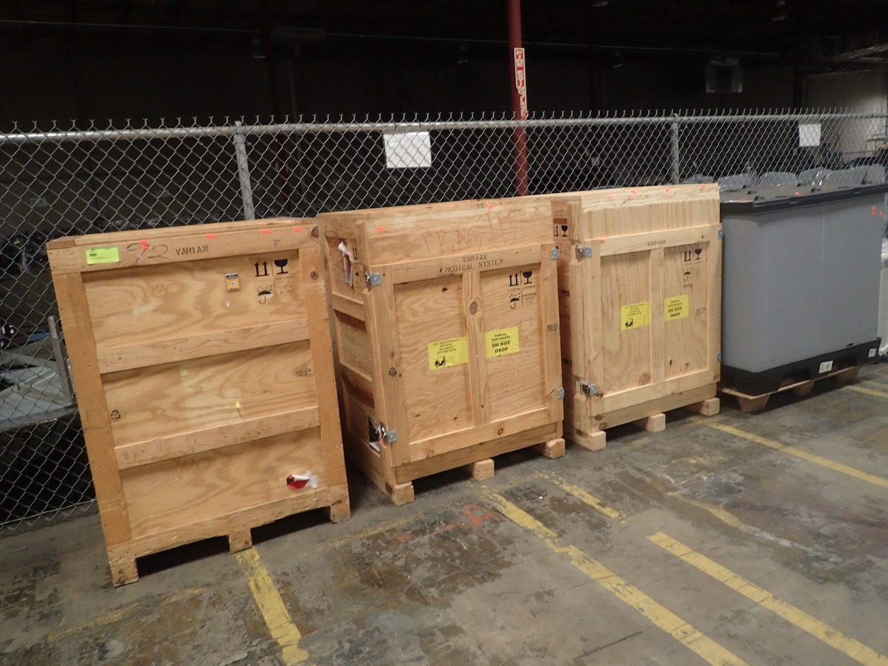 (3) Wooden Crates And (1) Plastic Crate | Surplus Marketplace