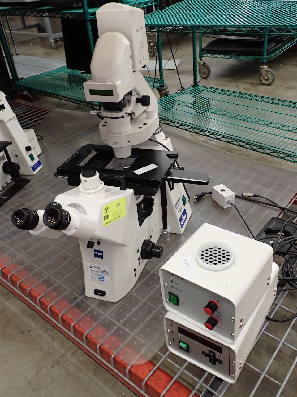 Zeiss Axiovert 200M Microscope | Surplus Marketplace