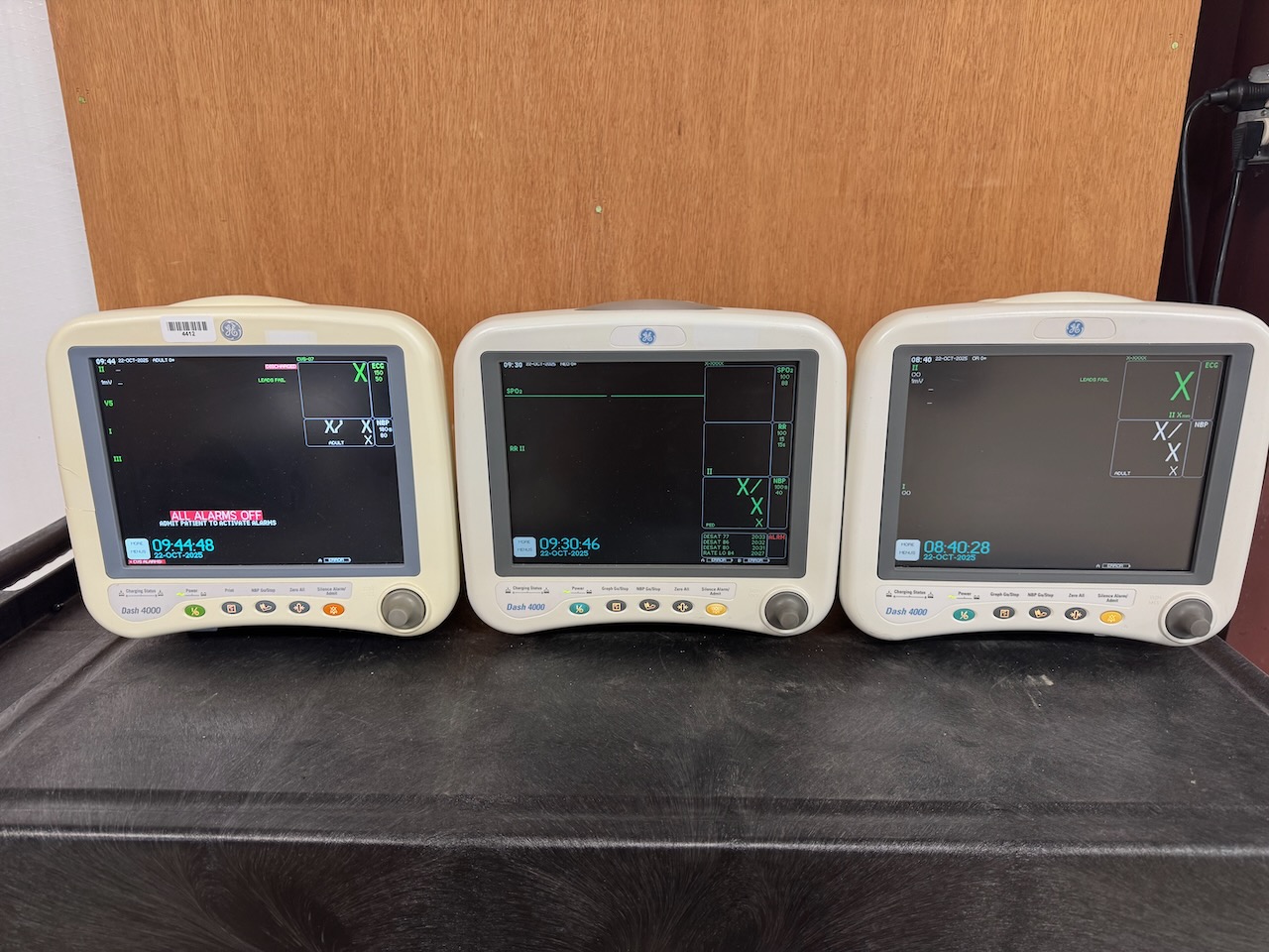 (3) GE Dash 4000 Patient Monitors | Surplus Marketplace
