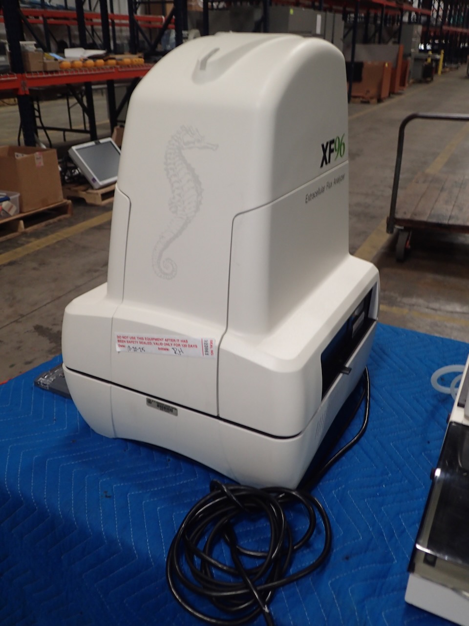 (1) Seahorse Bioscience XF96 Extracellular Flux Analyzer | Surplus ...