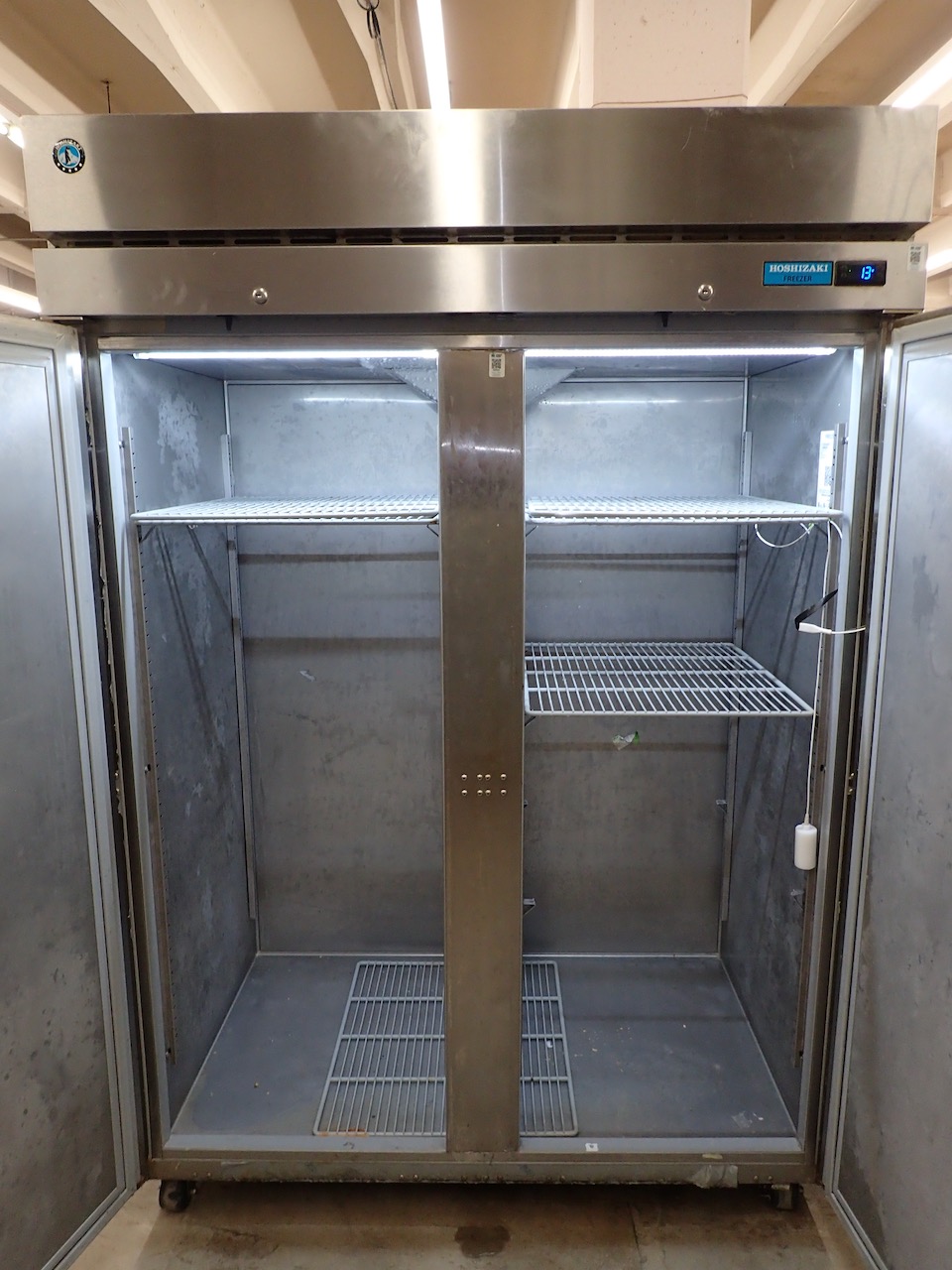 (1) Hoshizaki F2A-FS Commercial Freezer | Surplus Marketplace