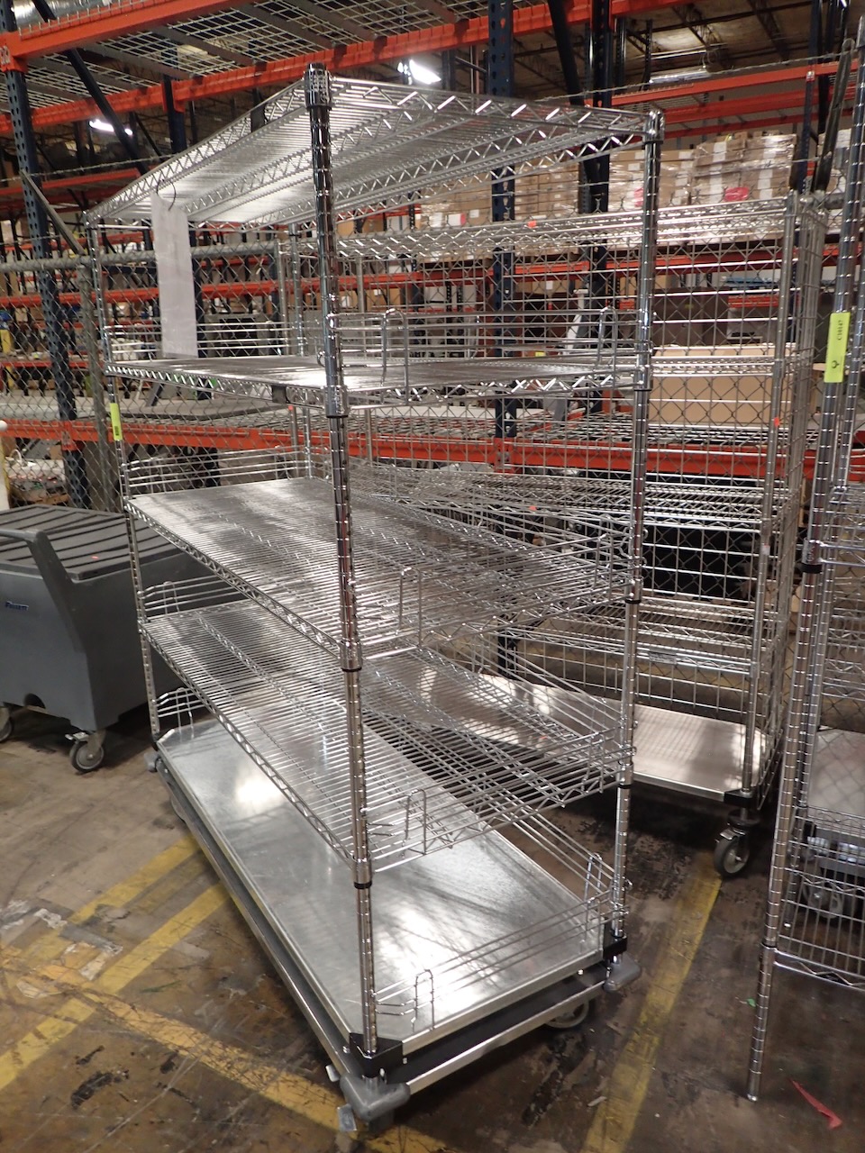 (2) Metro Style Racks | Surplus Marketplace
