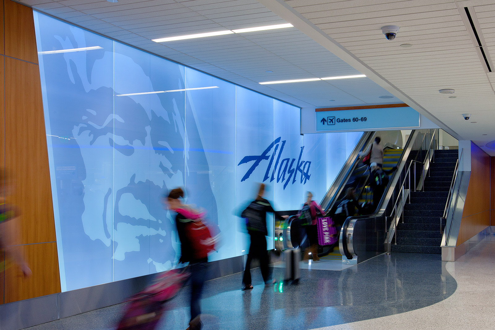 LAX Alaska Airlines Terminal 6 Renovation - Fentress Studios, a ...