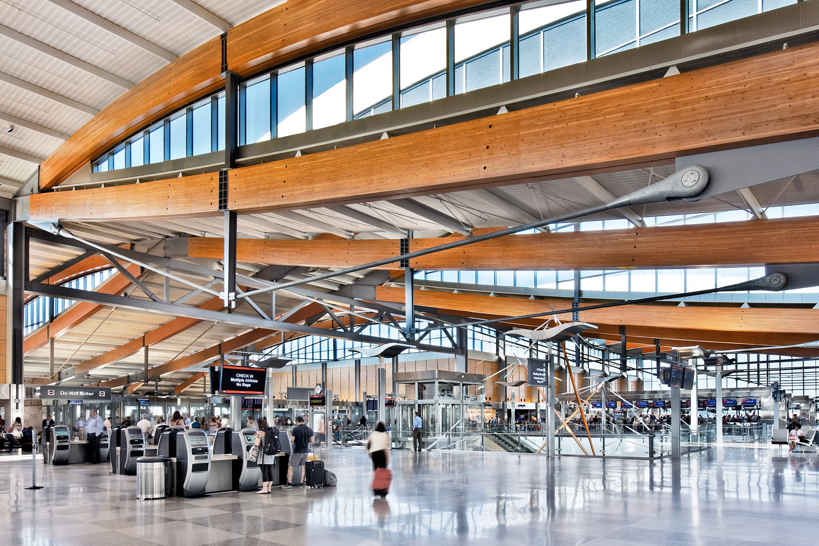RDU Terminal 2 - Fentress Studios, a Populous Company