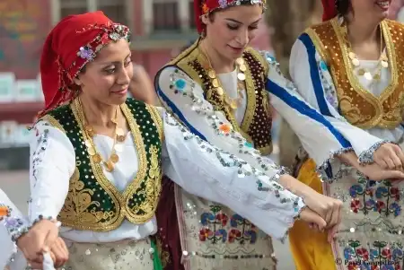 Les Coutumes et traditions