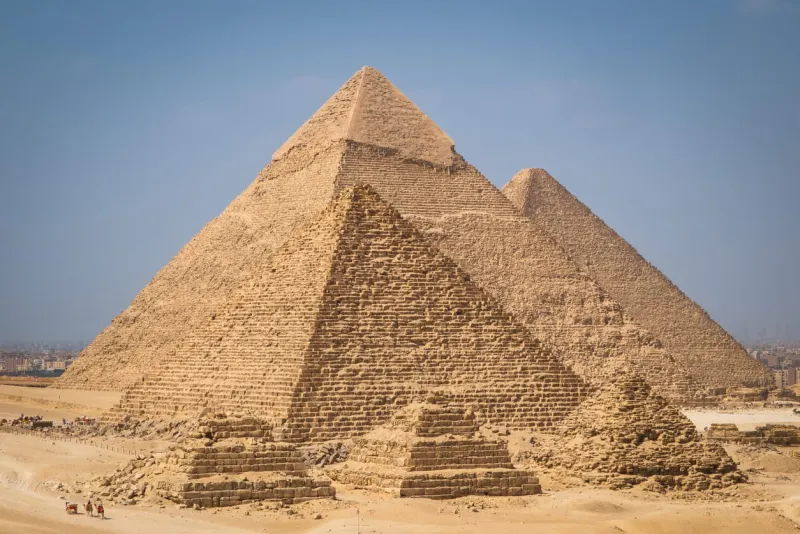 Egyptian Pyramids Guide: History, Construction & Locations
