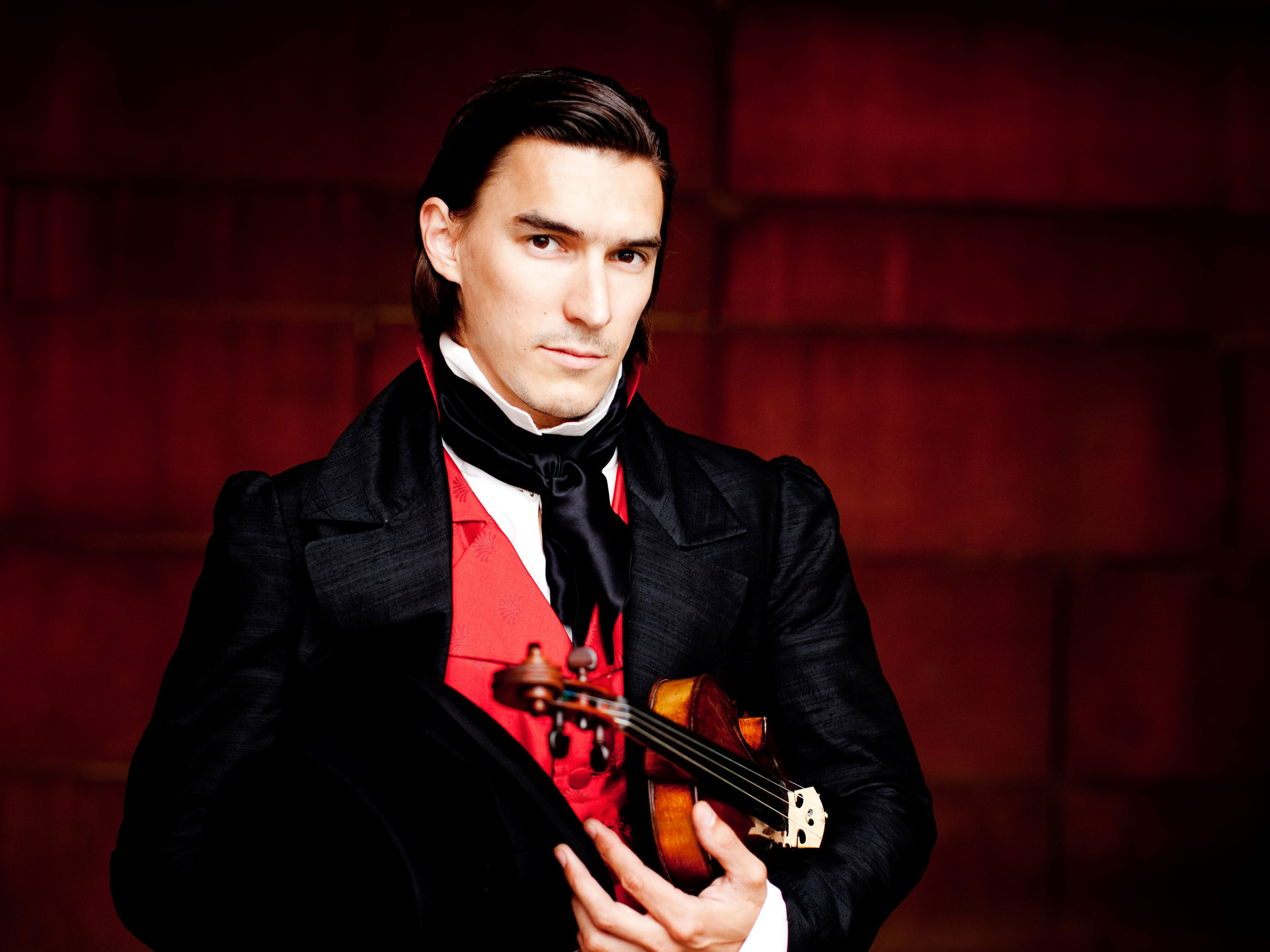 Sergey Malov | Thomastik-Infeld Vienna