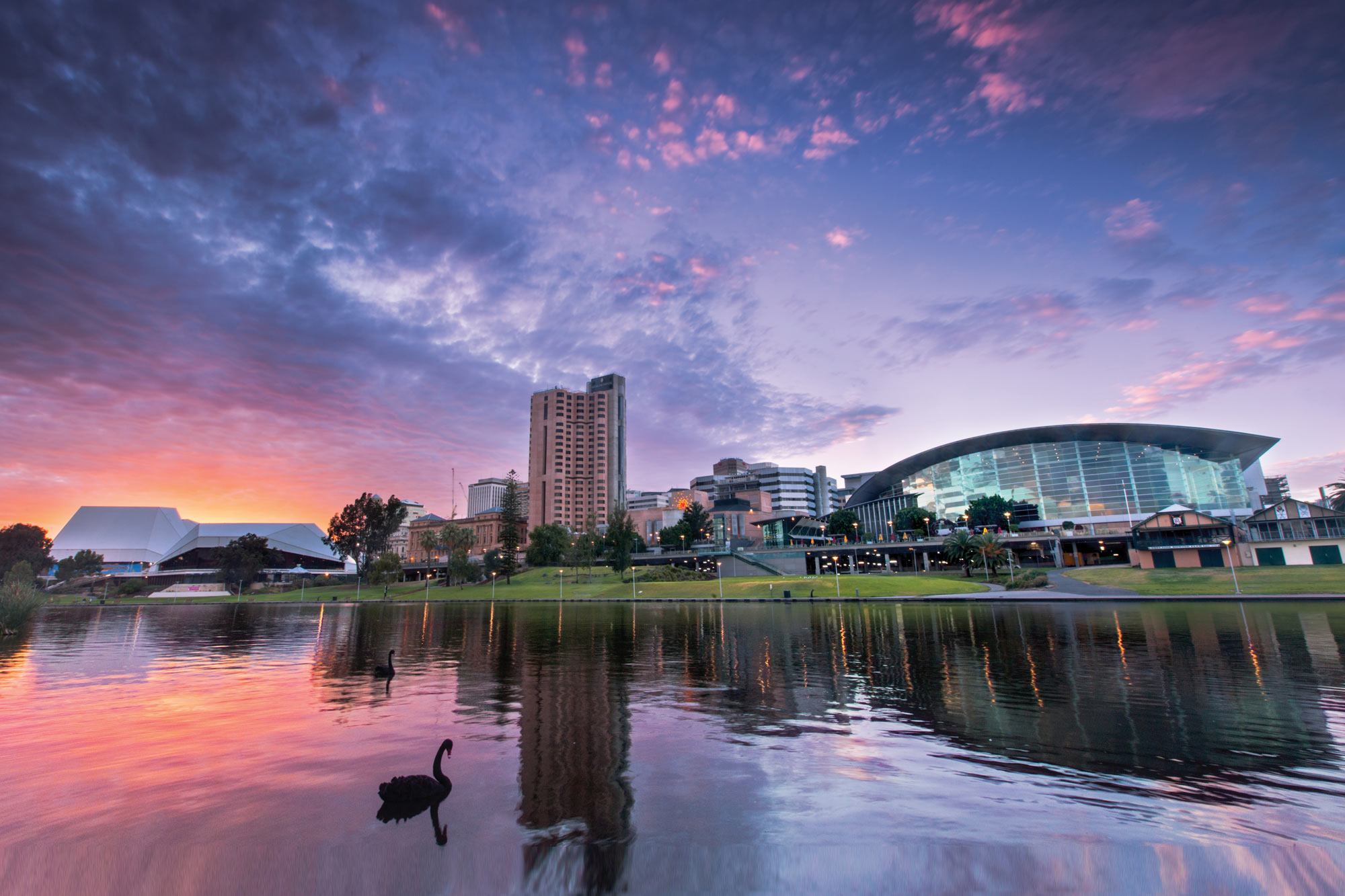 Adelaide - Premier Holidays