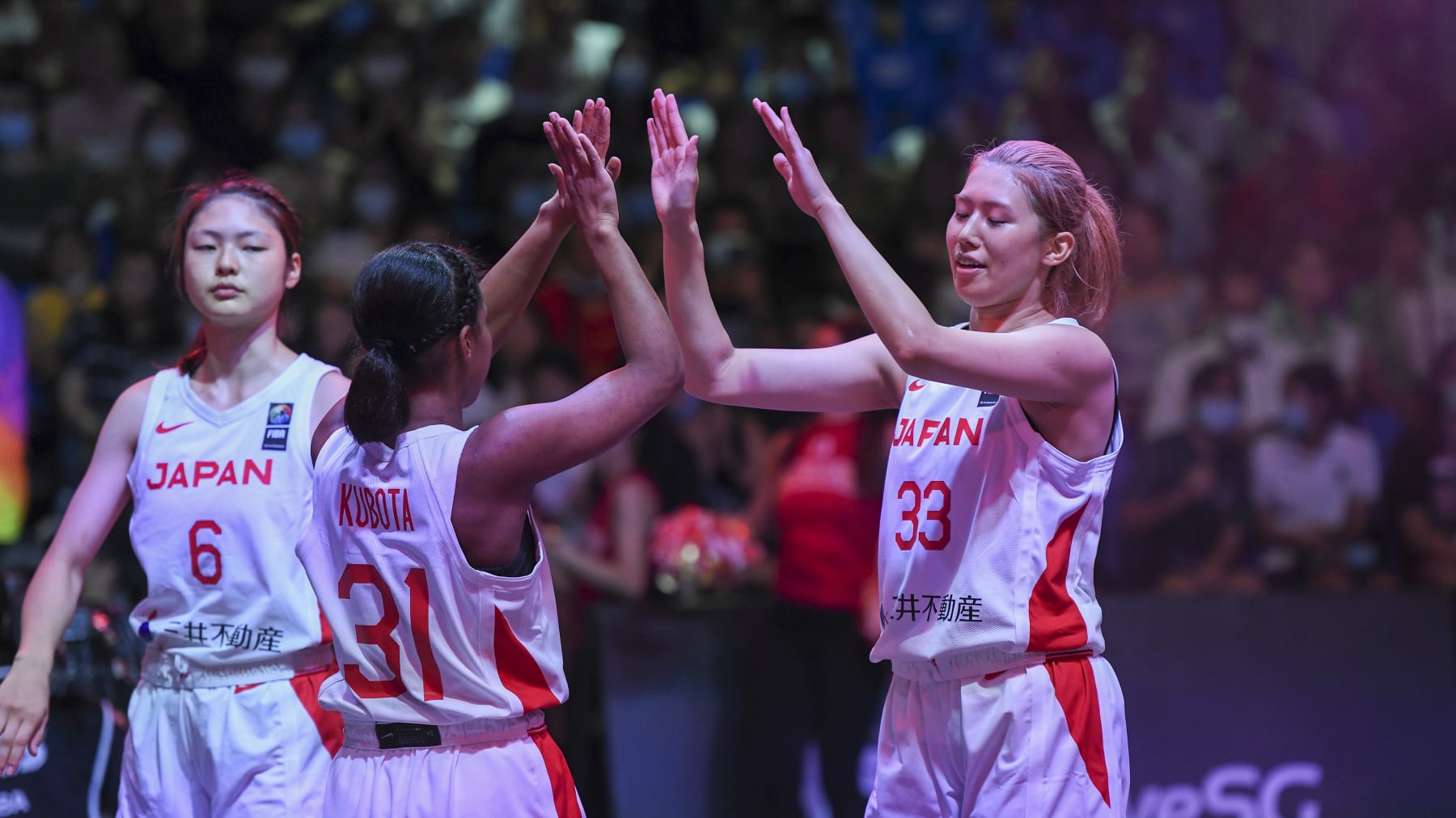 Defending champs Australia, and Japan star on Day 3 to reach quarters ...