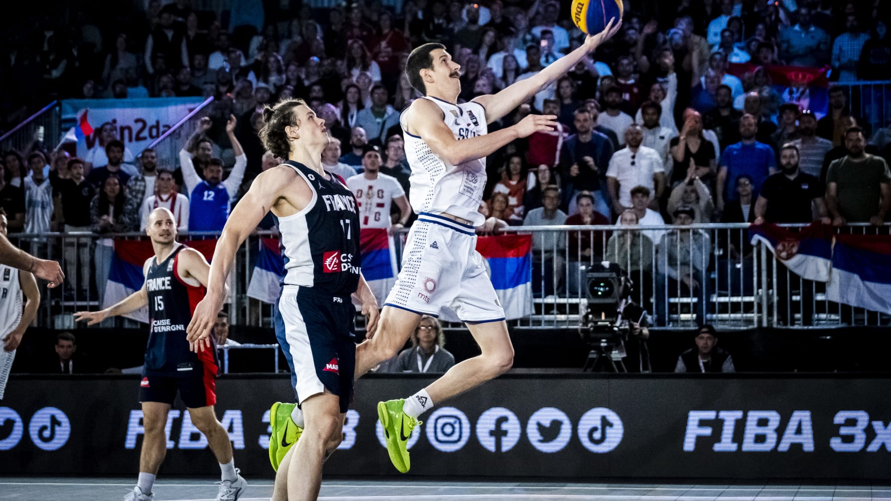 Reigning champions Serbia and France shine on Day 1 of the FIBA 3x3 World Cup 2023