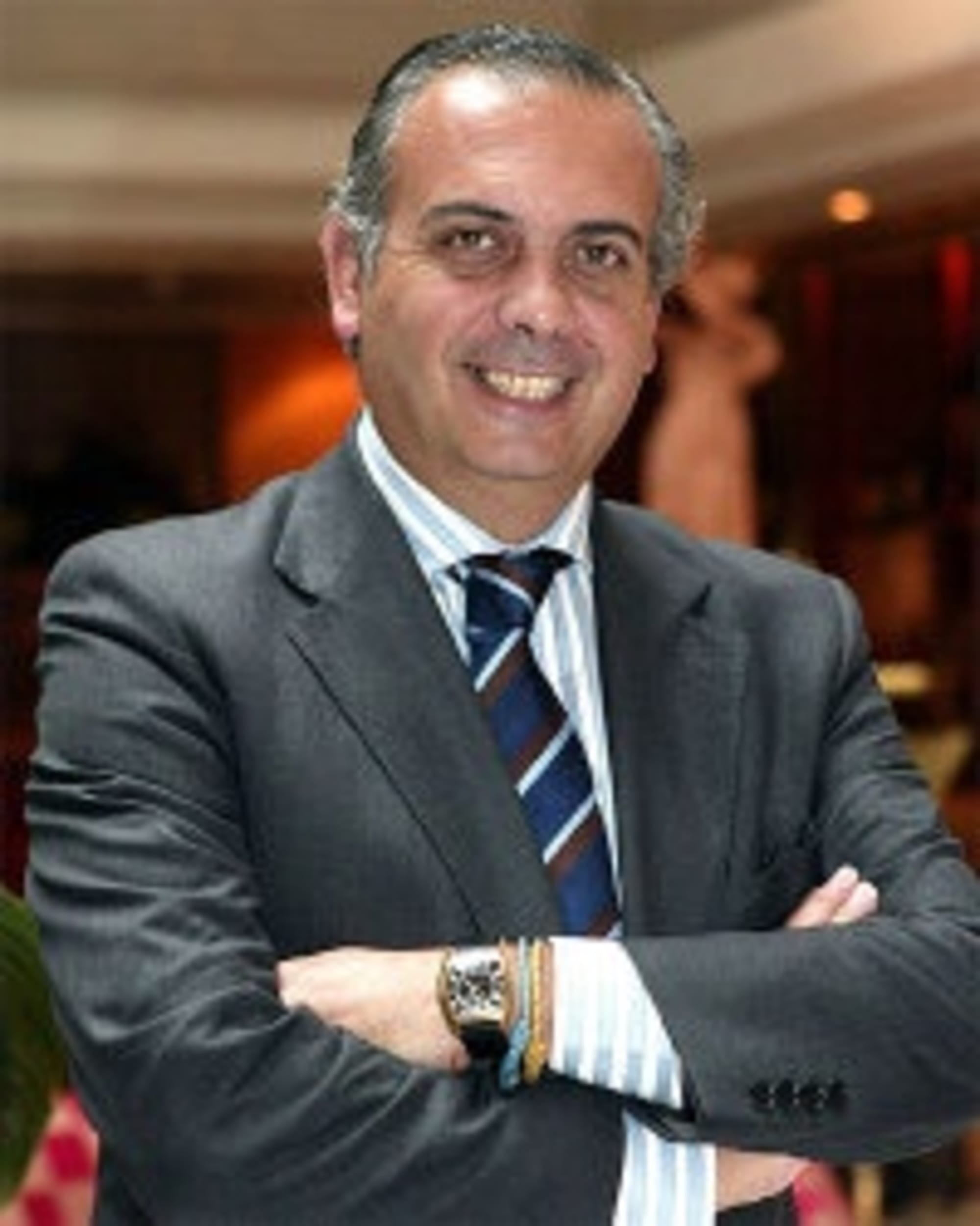 ESP - El Presidente Saez looks for big things again | FIBA Basketball