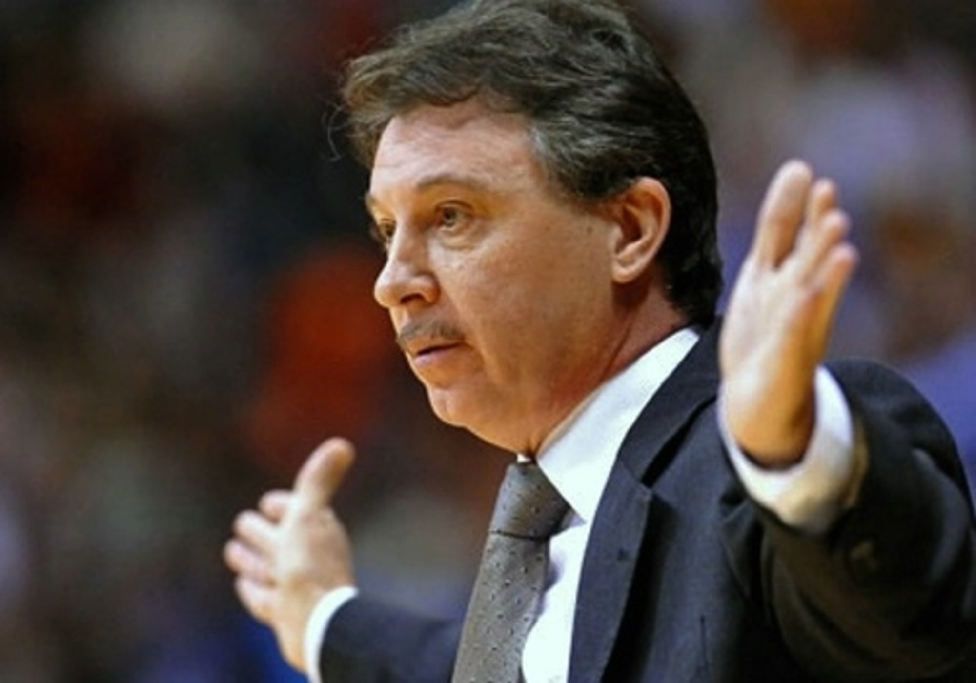 BRA - Buen comienzo para Magnano en Brasil | FIBA Basketball