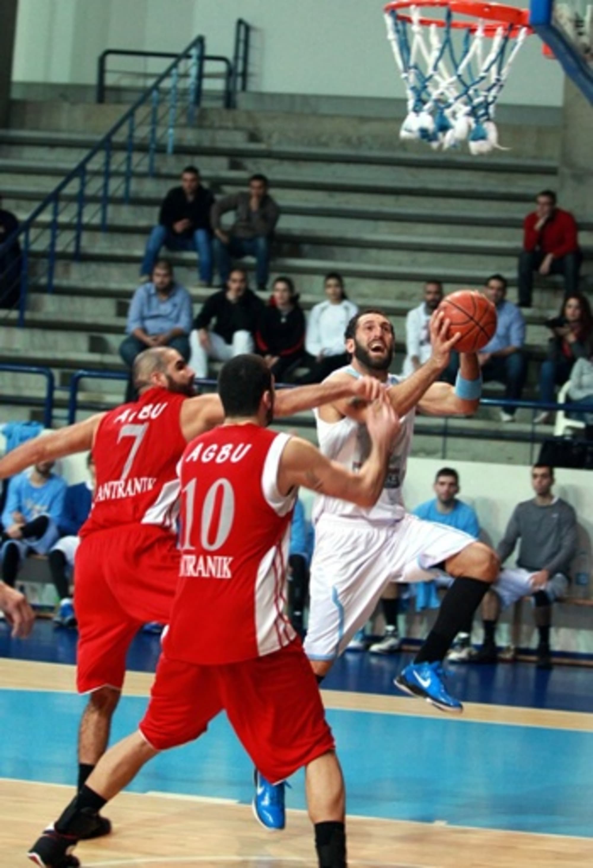 FLB League – Riyadi’s spree extends to 12th win; Moutahed trip Sagesse ...
