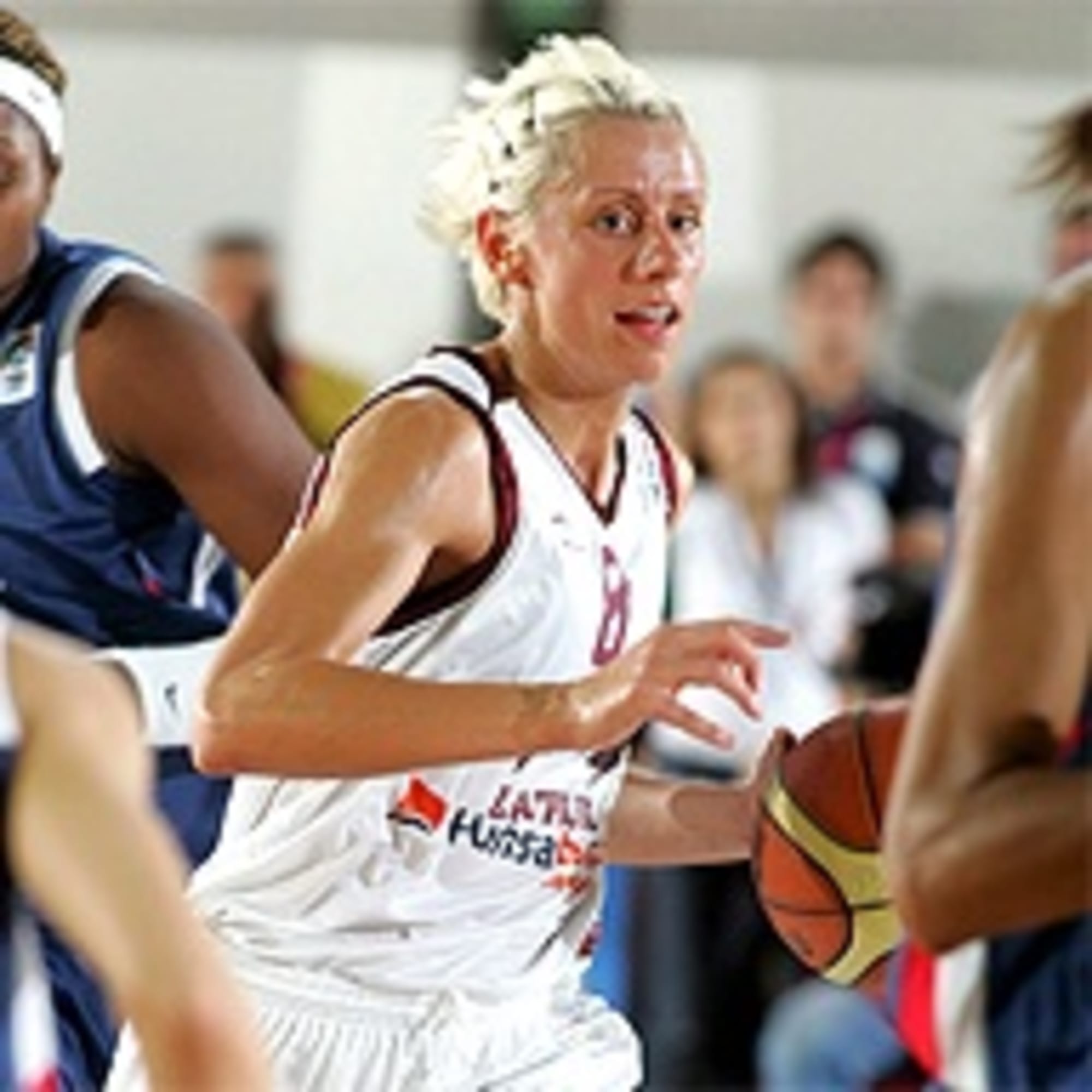 LAT - Backstage interview with Gunta BASKO [video] | FIBA Basketball