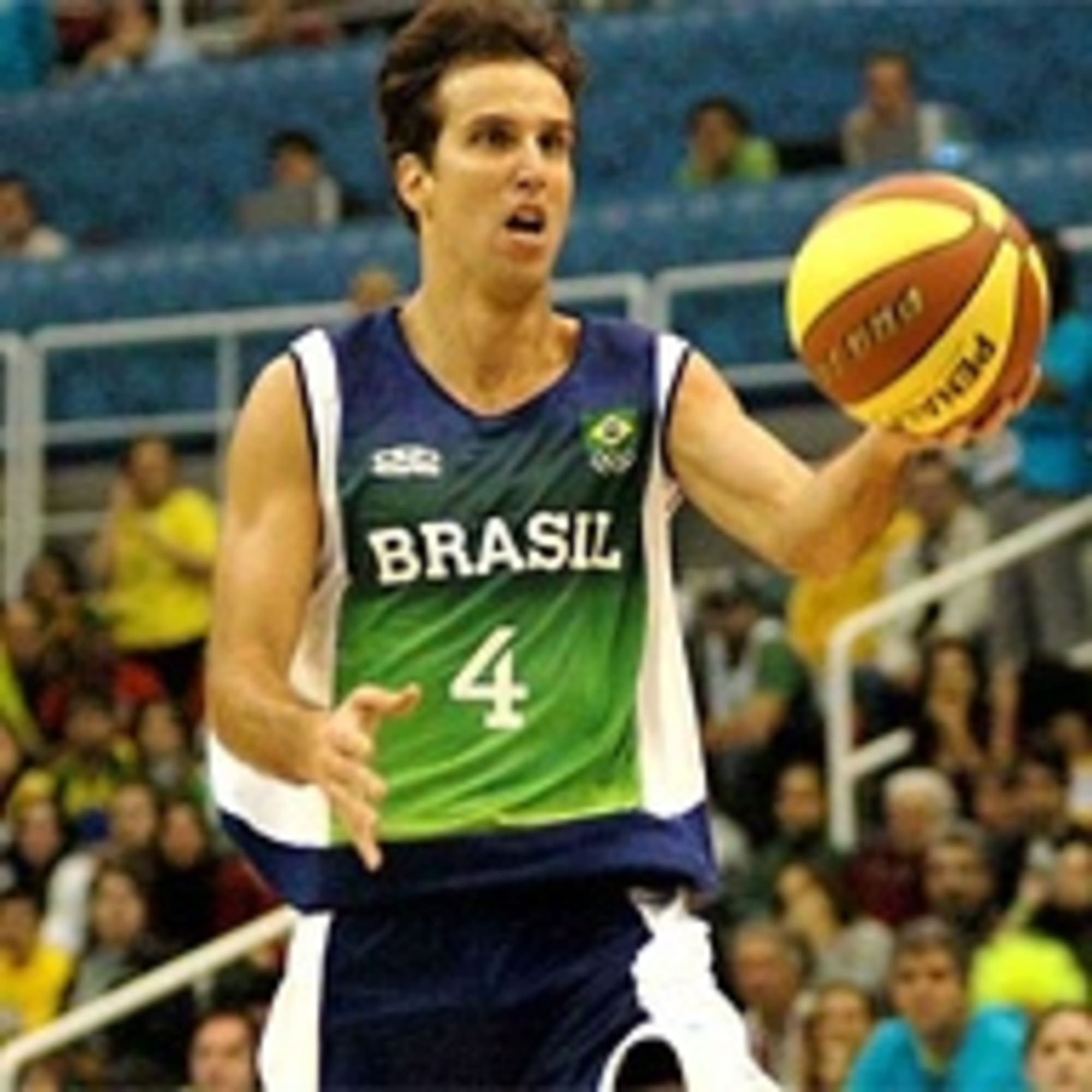 BRA – Marcelinho beams with pride after claiming Liga Sudamericana ...