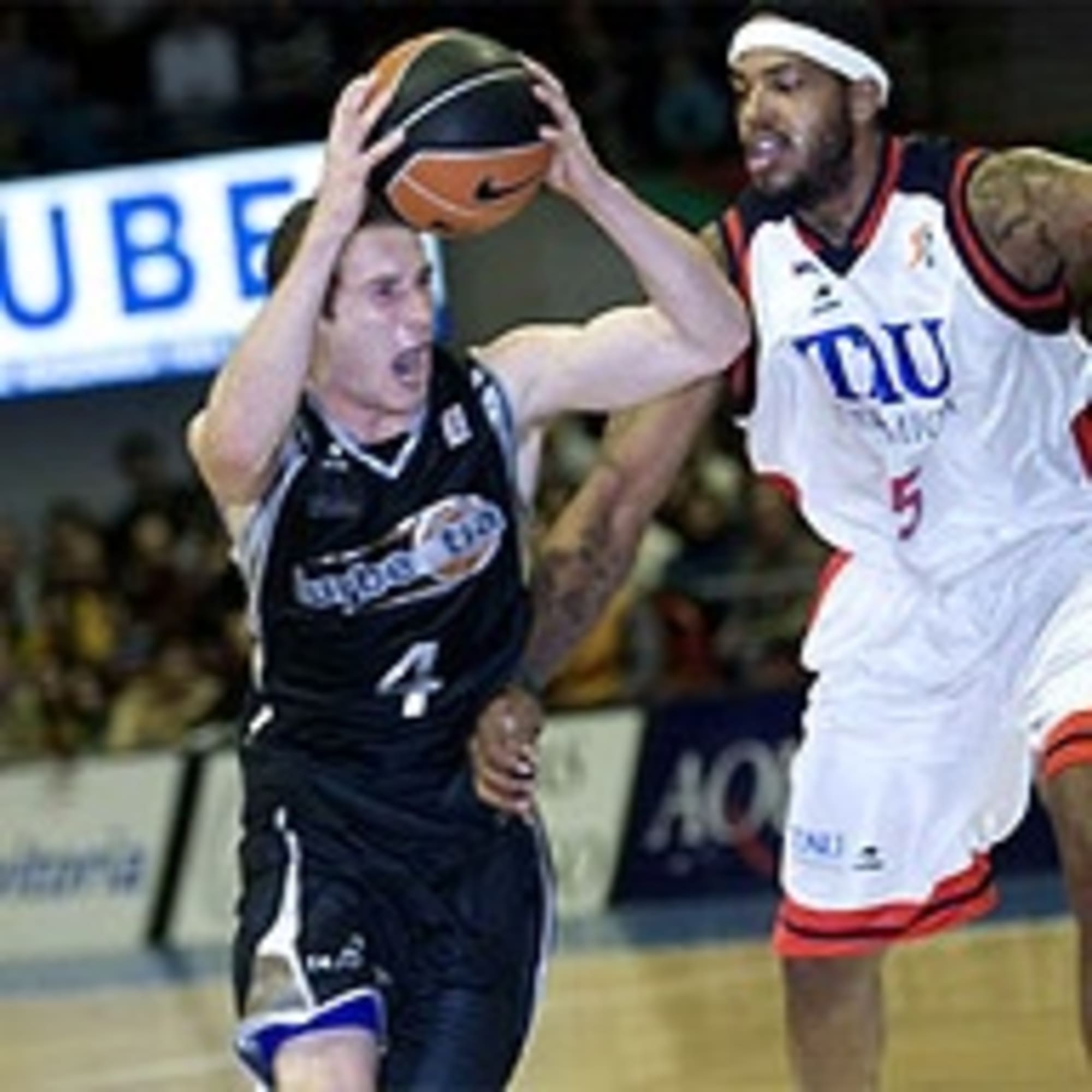 ESP - Bilbao edge Basque derby | FIBA Basketball