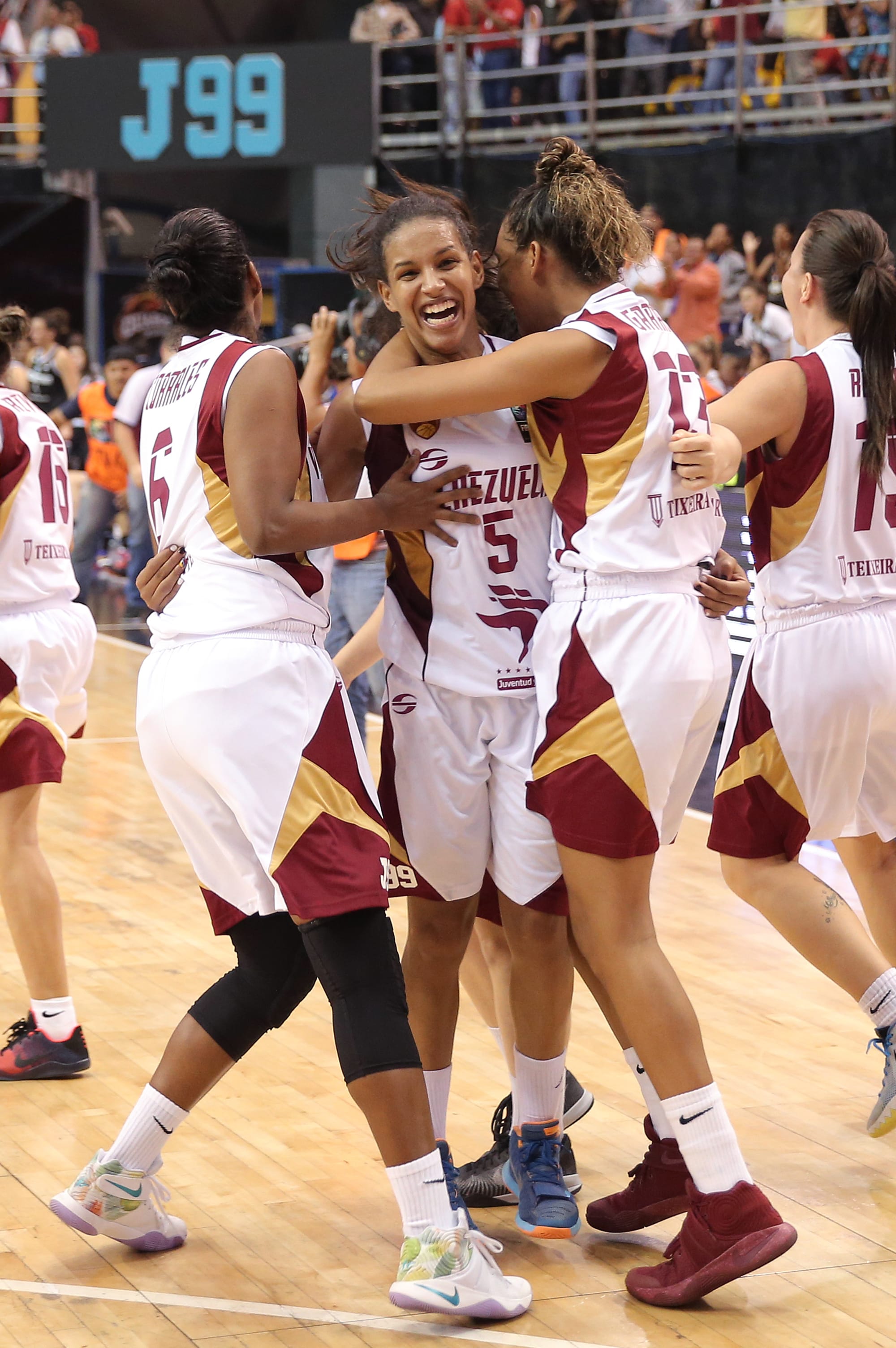 Venezuela remains undefeated and claims first place in Group B with ...
