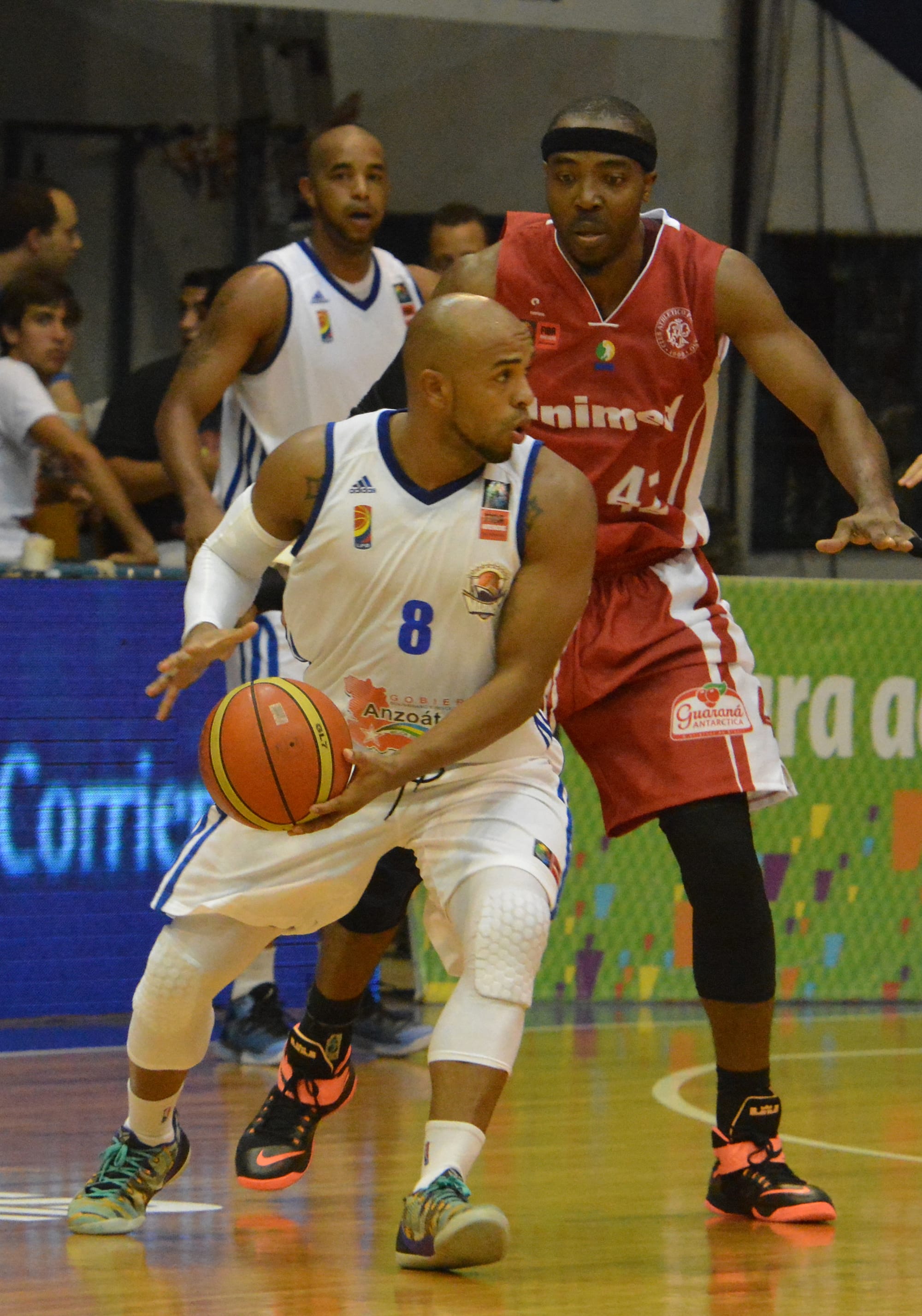 Venezuela's Vargas fires Marinos to title | FIBA Basketball