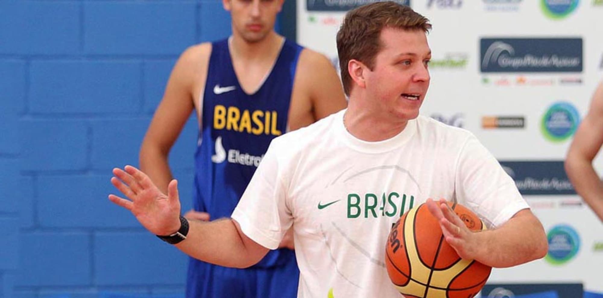 De Conti apuesta en la renovación para el Sudamericano | FIBA.basketball