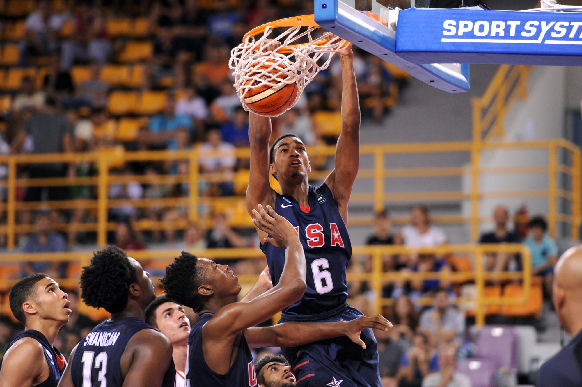 Ferguson back on track in Australia after vicious dunk | FIBA Basketball
