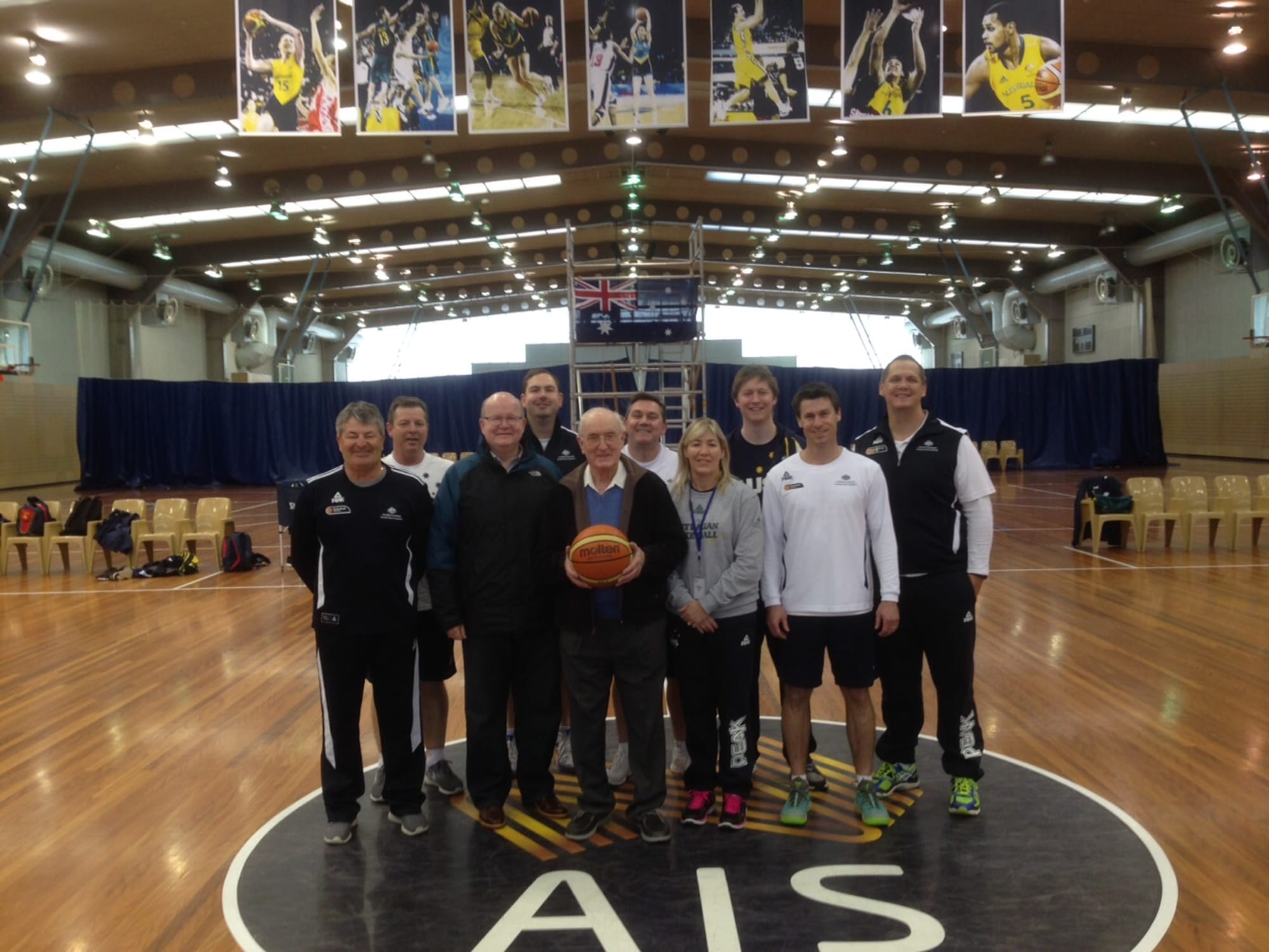 FIBA Hall of Famer Al Ramsay shares words of wisdom | FIBA Basketball