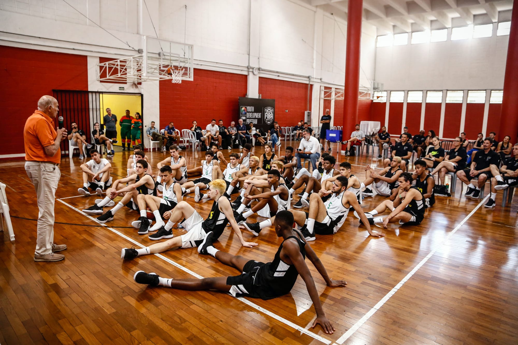 FIBA Hall of Famer Amaury Pasos and legend Marcel de Souza present in ...