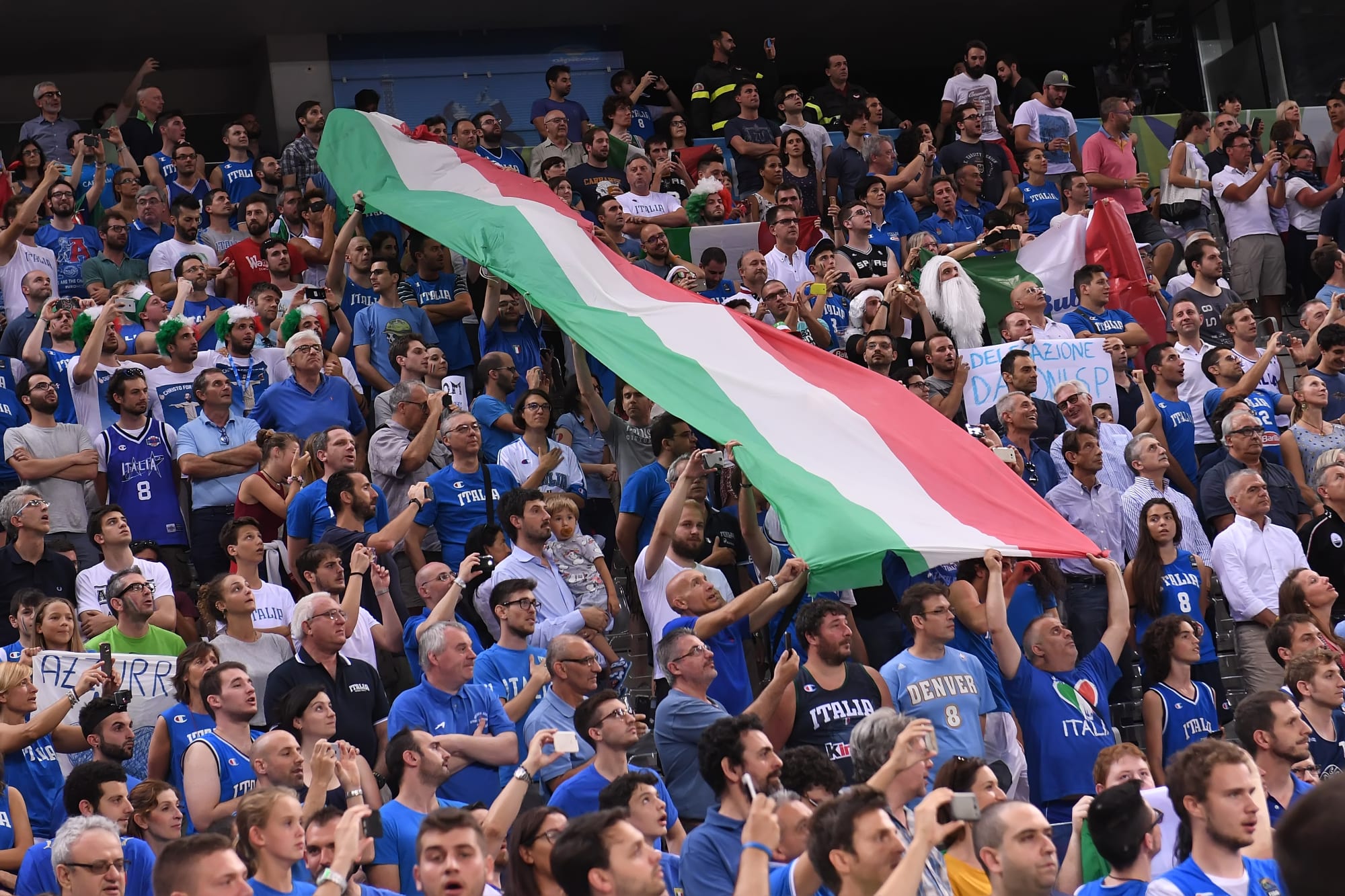 Sellout crowds set to spur Italy and Russia on at first Qualifiers home ...