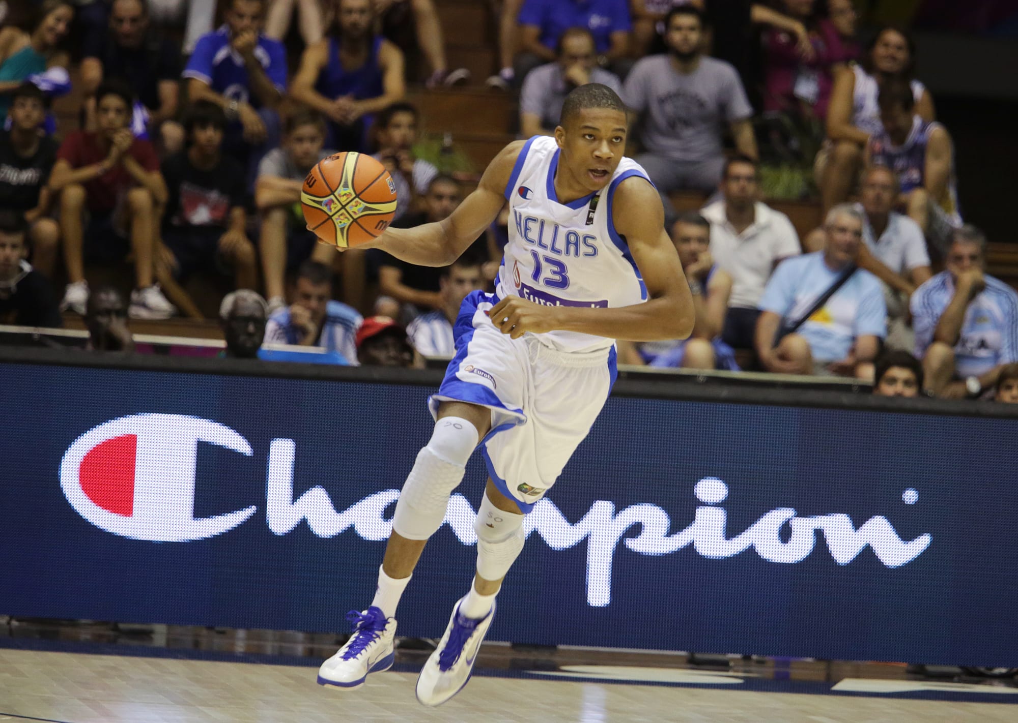 Kidd thinks outside the box with Antetokounmpo | FIBA Basketball