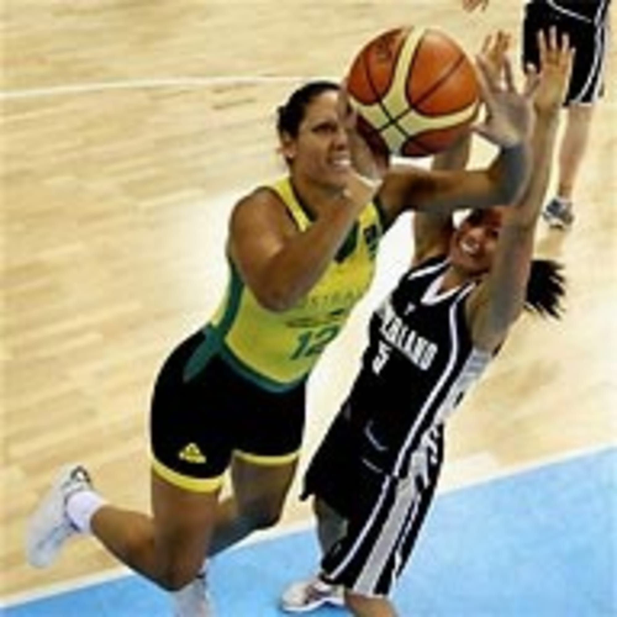 AUS - Backstage interview with Rohanee COX [video] | FIBA Basketball