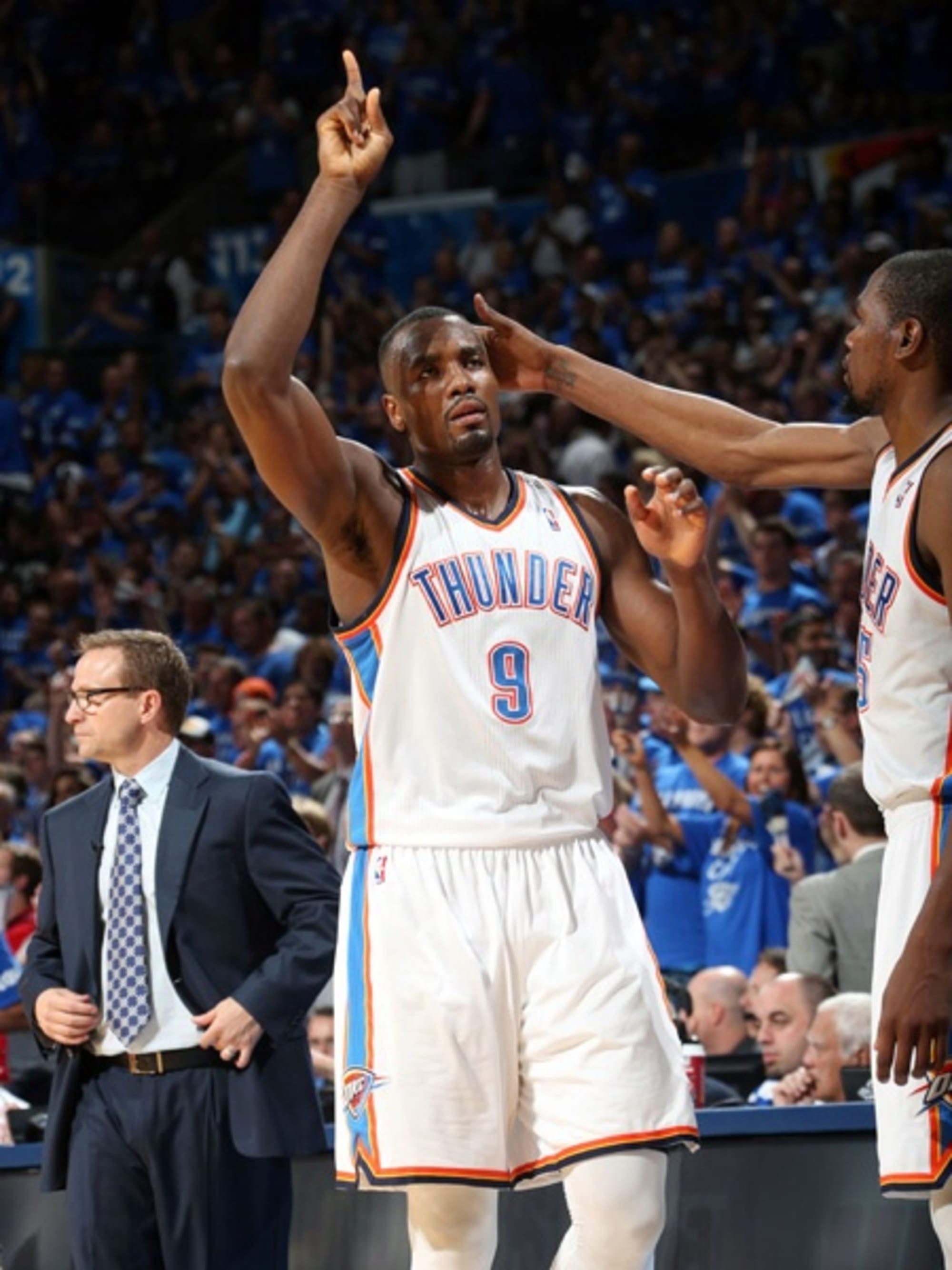 USA - Emotionally-charged up Ibaka sparks Thunder | FIBA Basketball