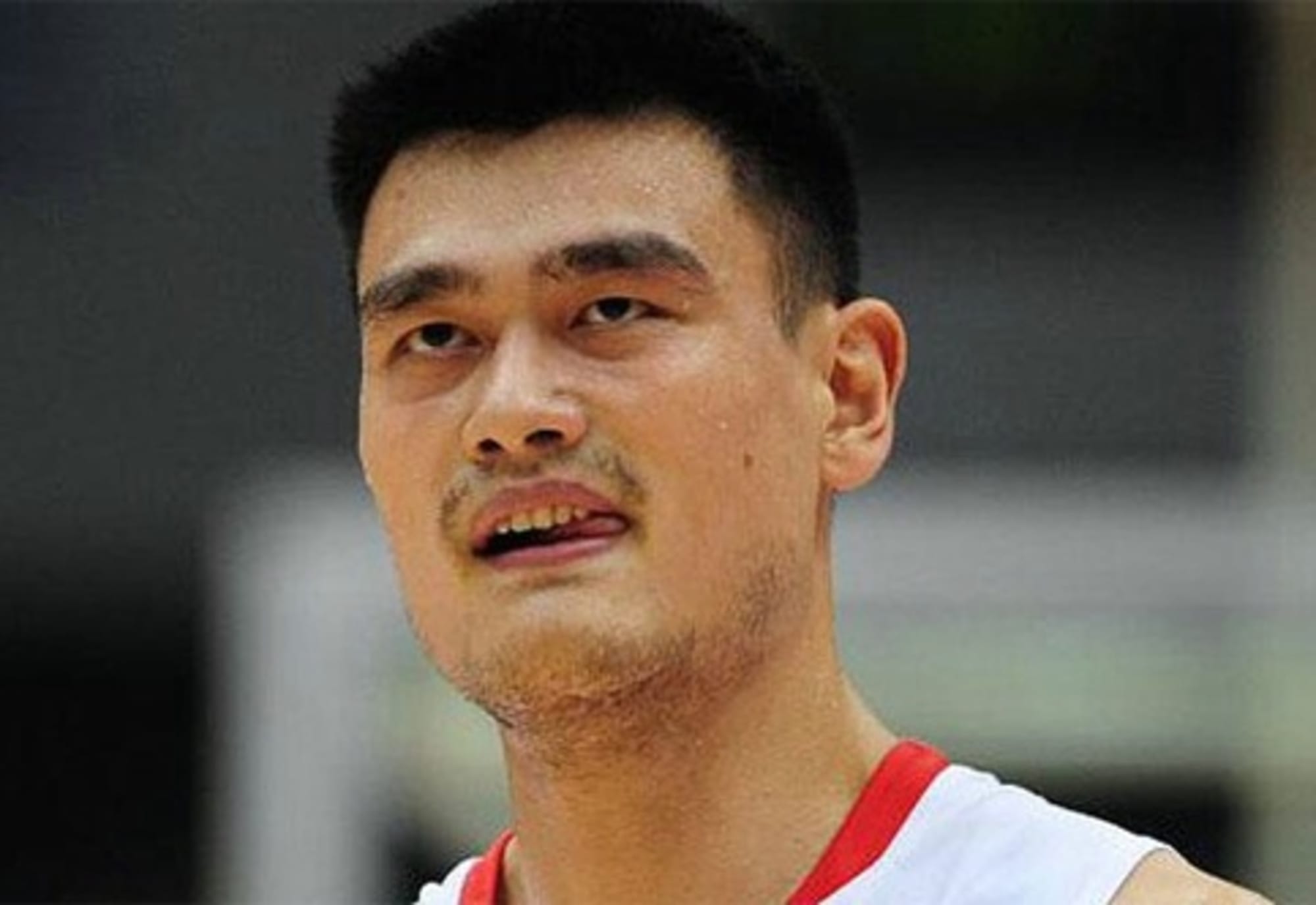 CHN – Everyone salutes the great Yao | FIBA Basketball
