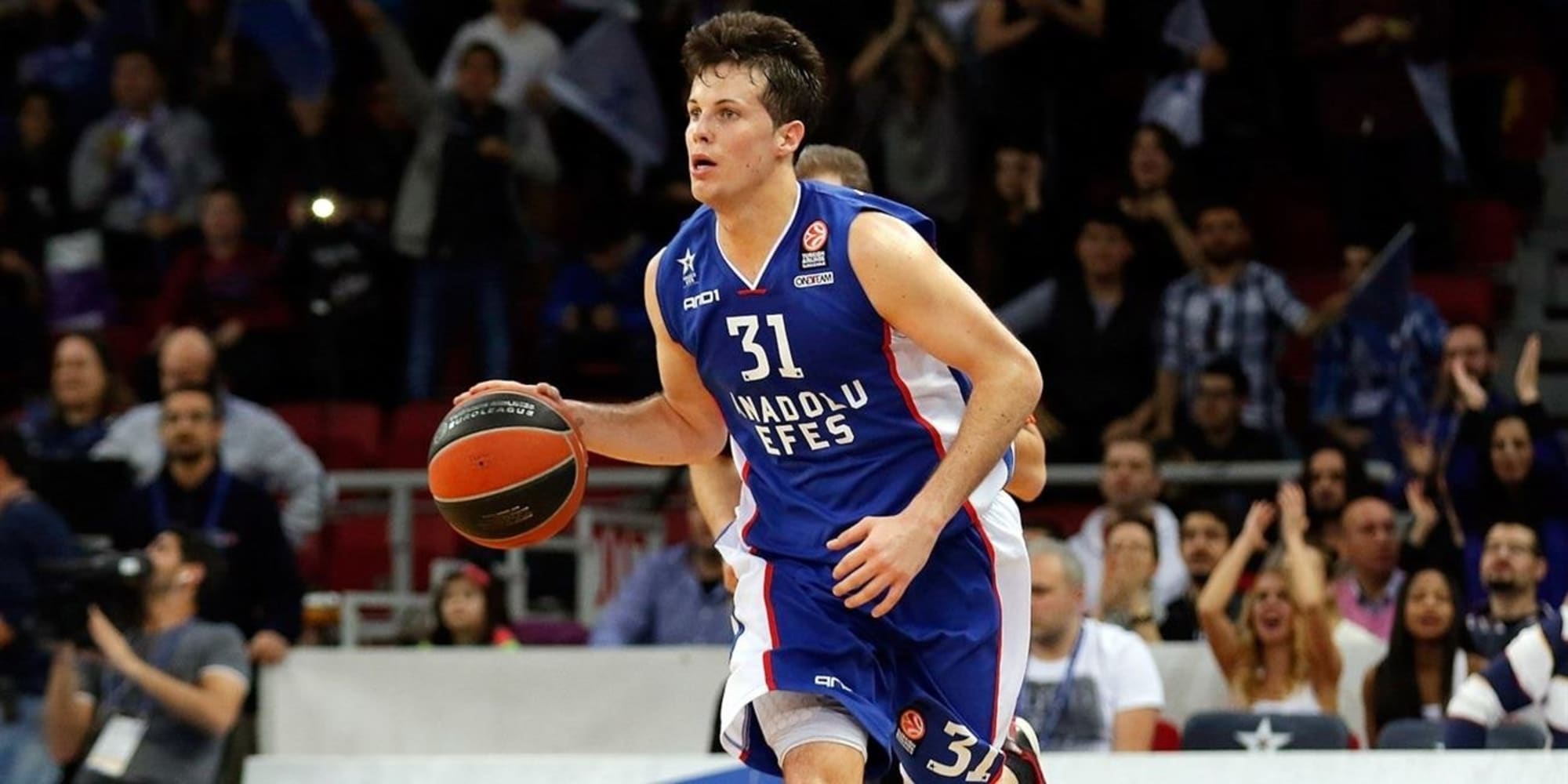 France's Heurtel takes center stage once again | FIBA Basketball