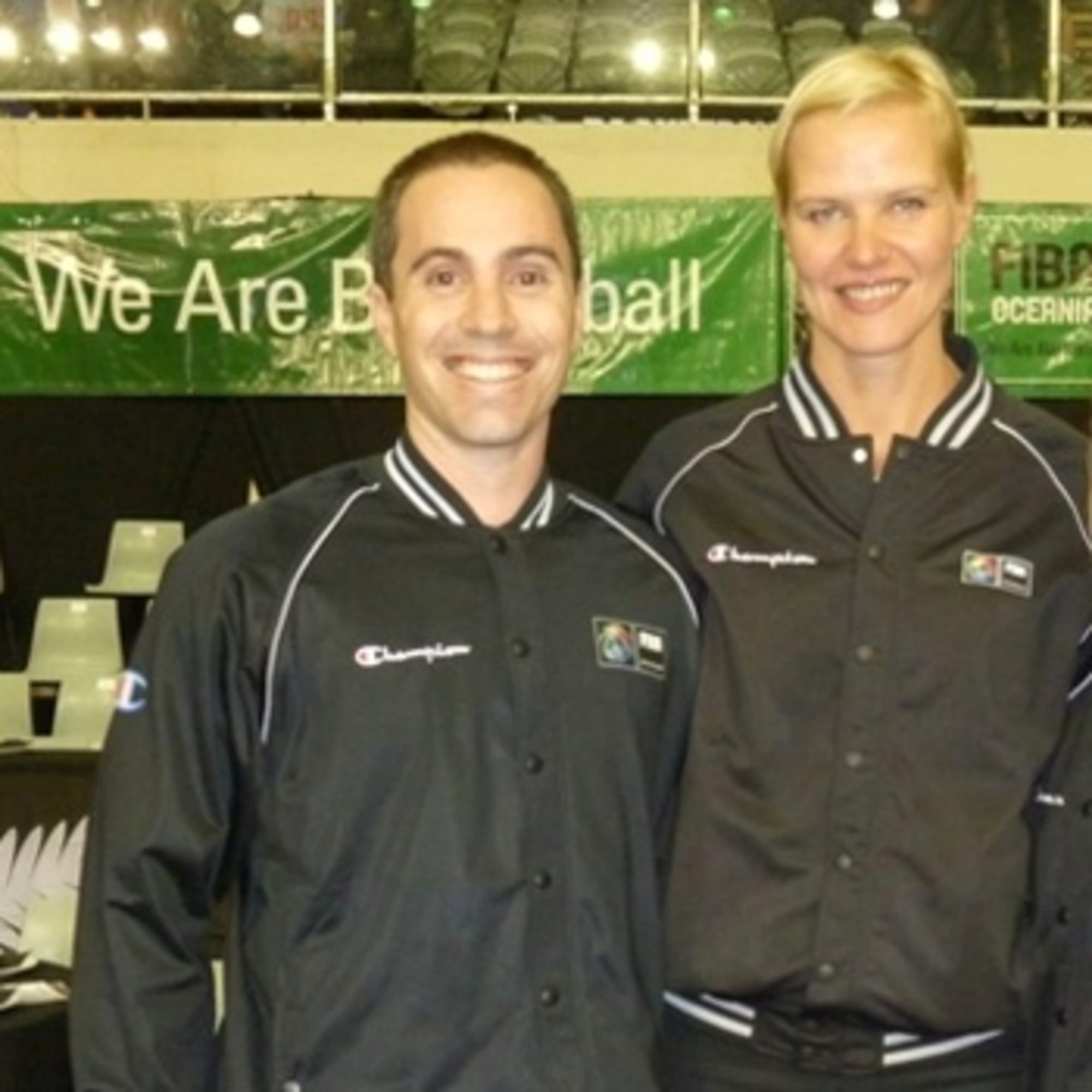 NZL - Visiting referees share knowledge | FIBA Basketball