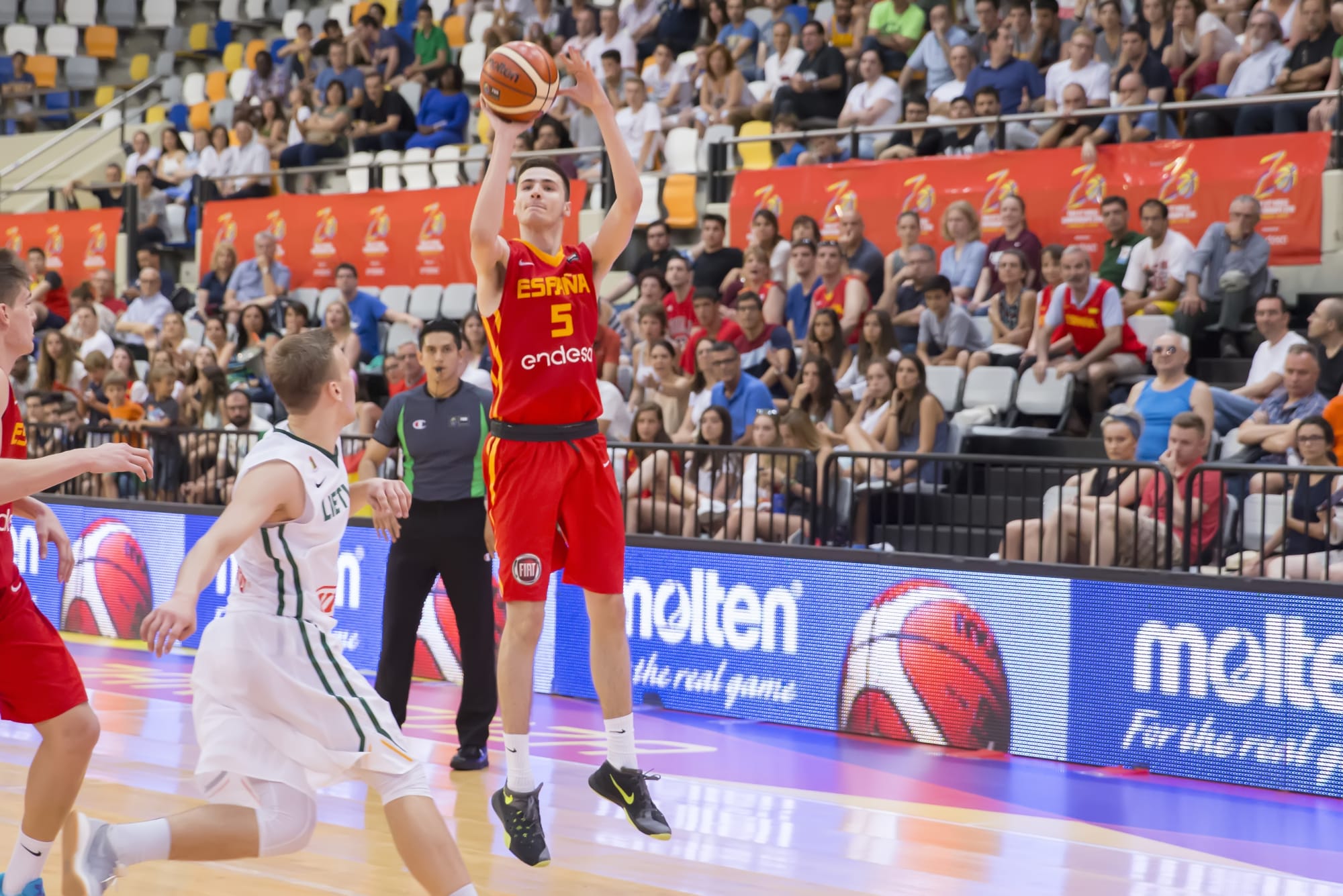 How Spain’s brightest hour inspired Gonzalez to pick up a basketball ...