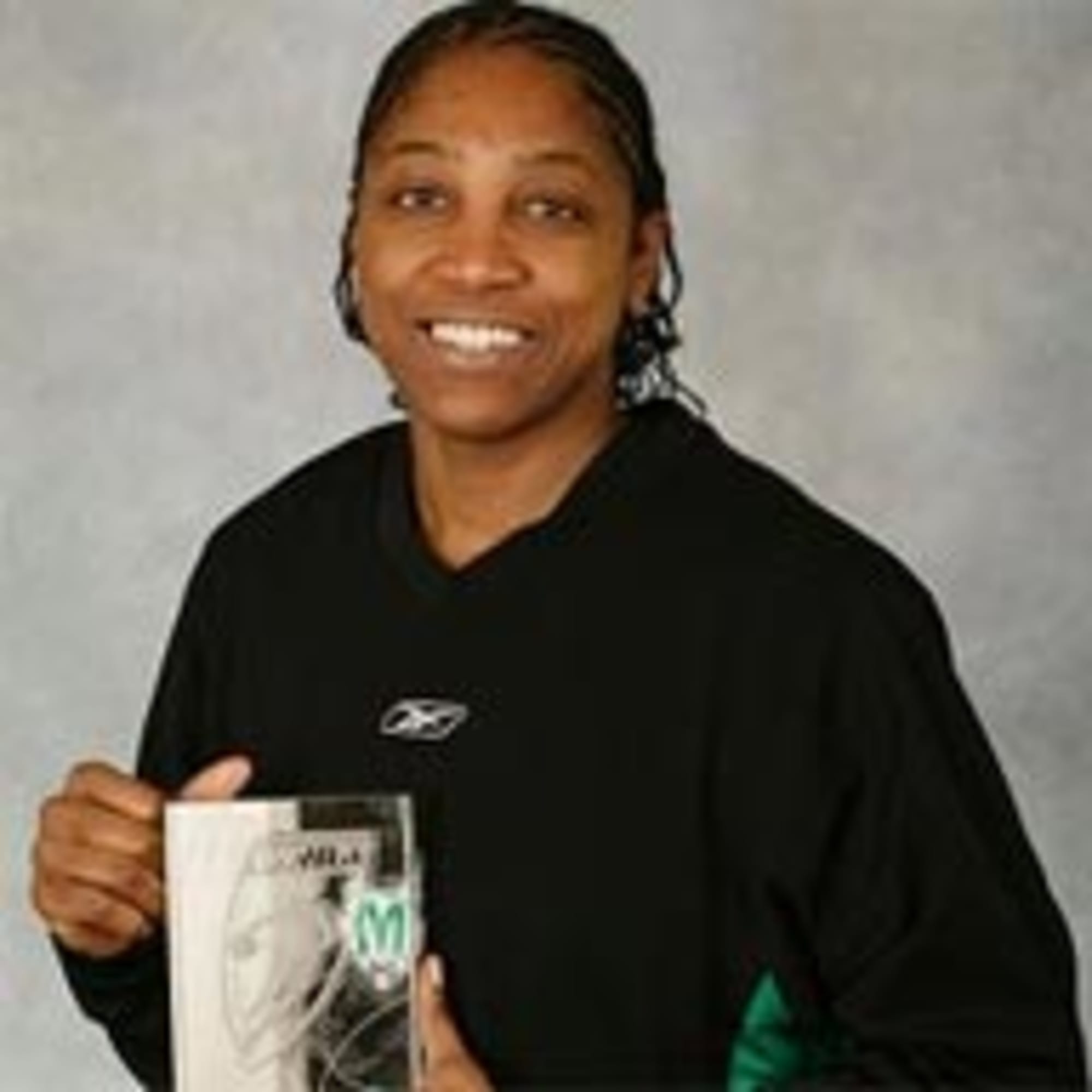 USA - Backstage interview with Teresa EDWARDS [video] | FIBA Basketball