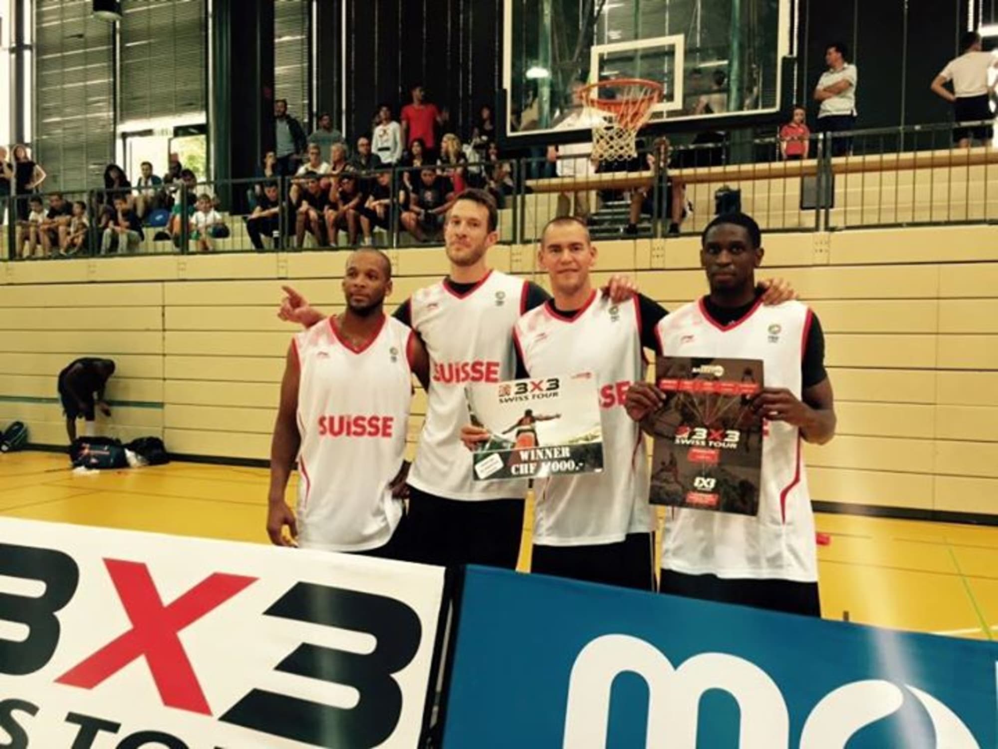 Lang: "I look forward to the challenge of making a little noise with it ...