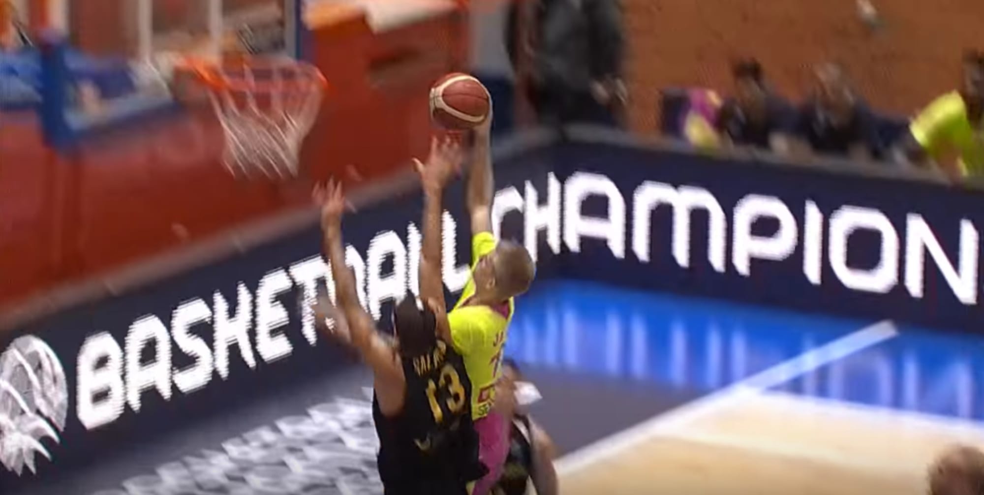 Ognjen Jaramaz drives to the hoop and catches defender with power dunk ...