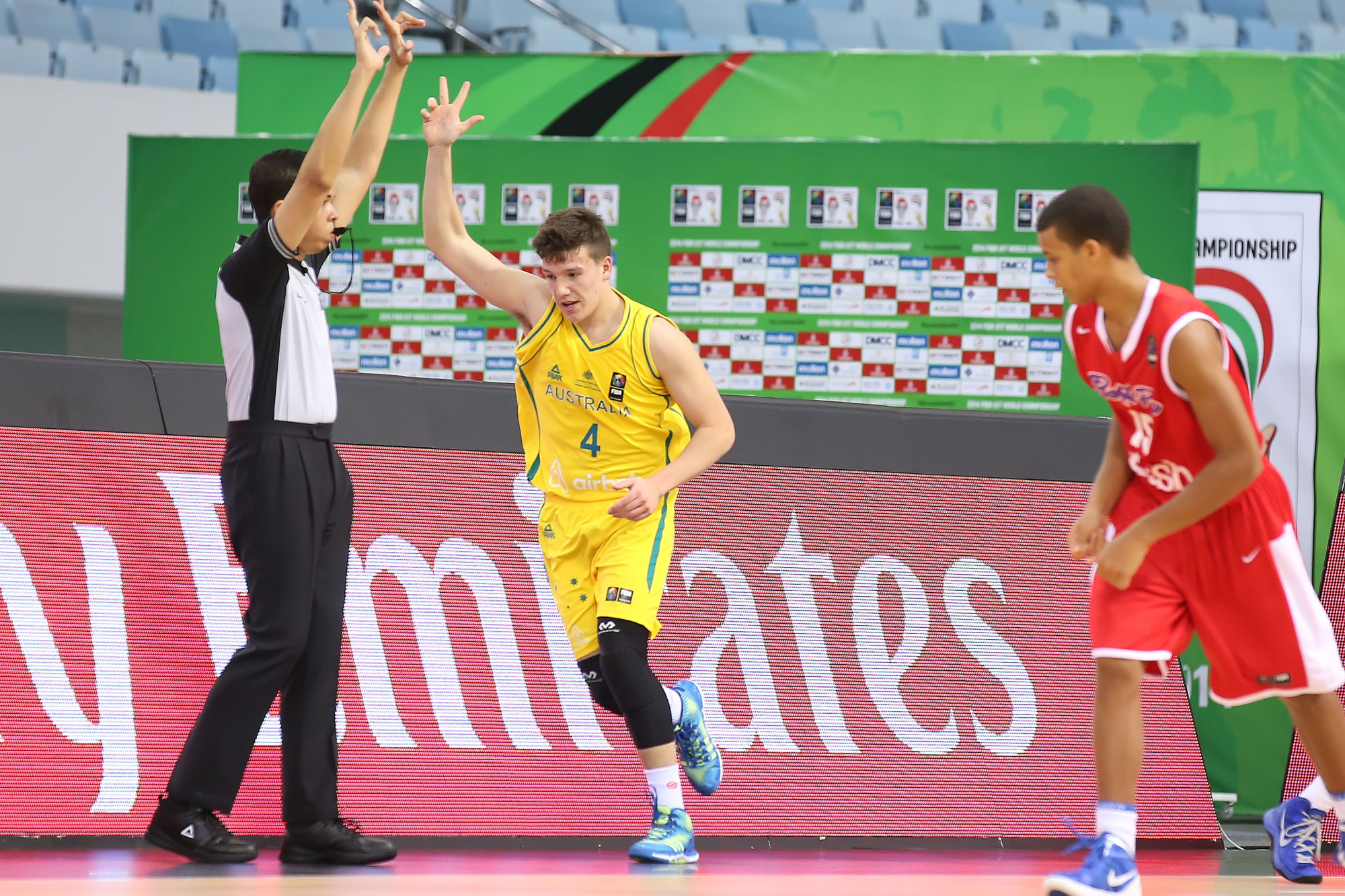 FIBA U17 - Vasiljevic, Humphries lead Australia into last four | FIBA ...