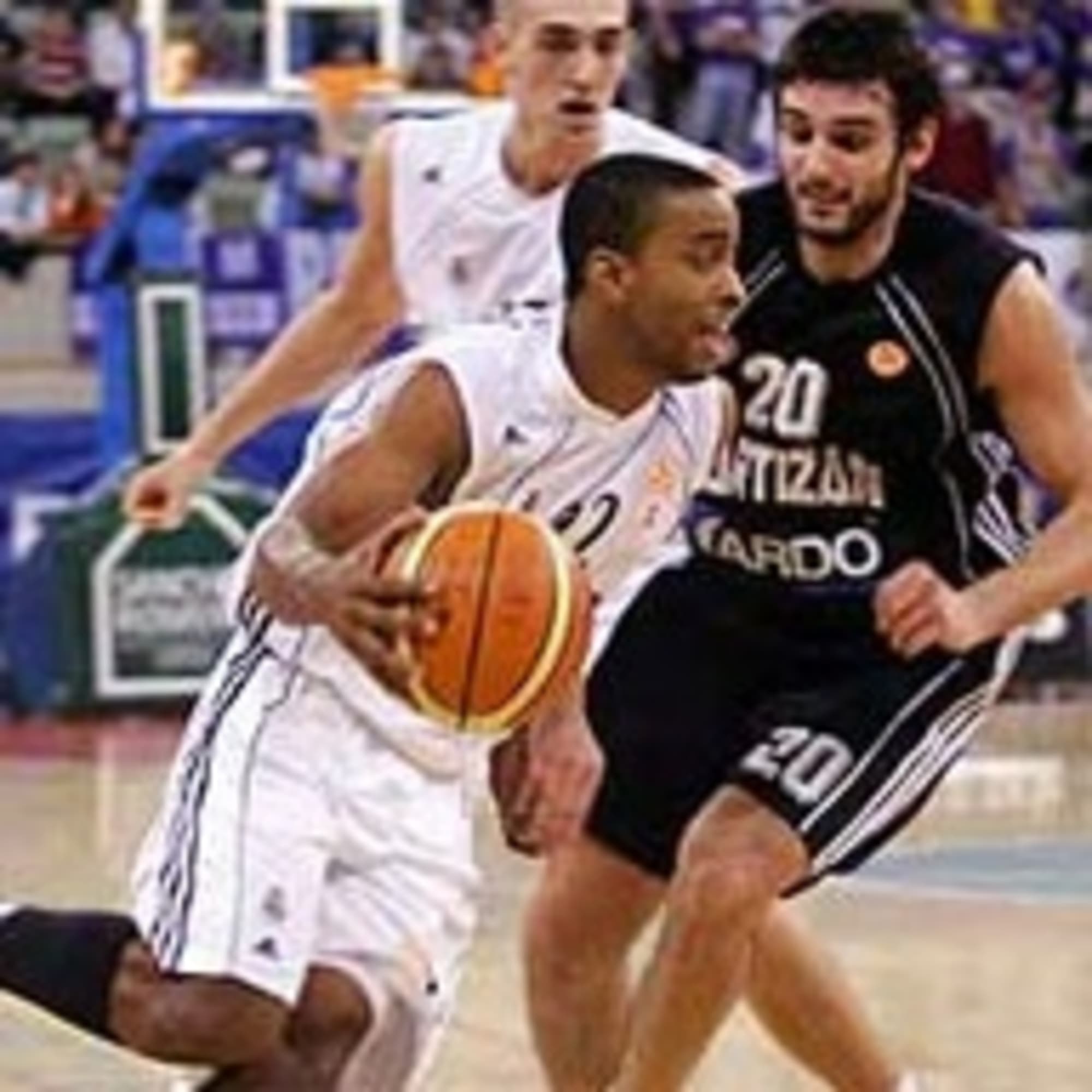 USA - Backstage interview with Louis BULLOCK [Video] | FIBA Basketball