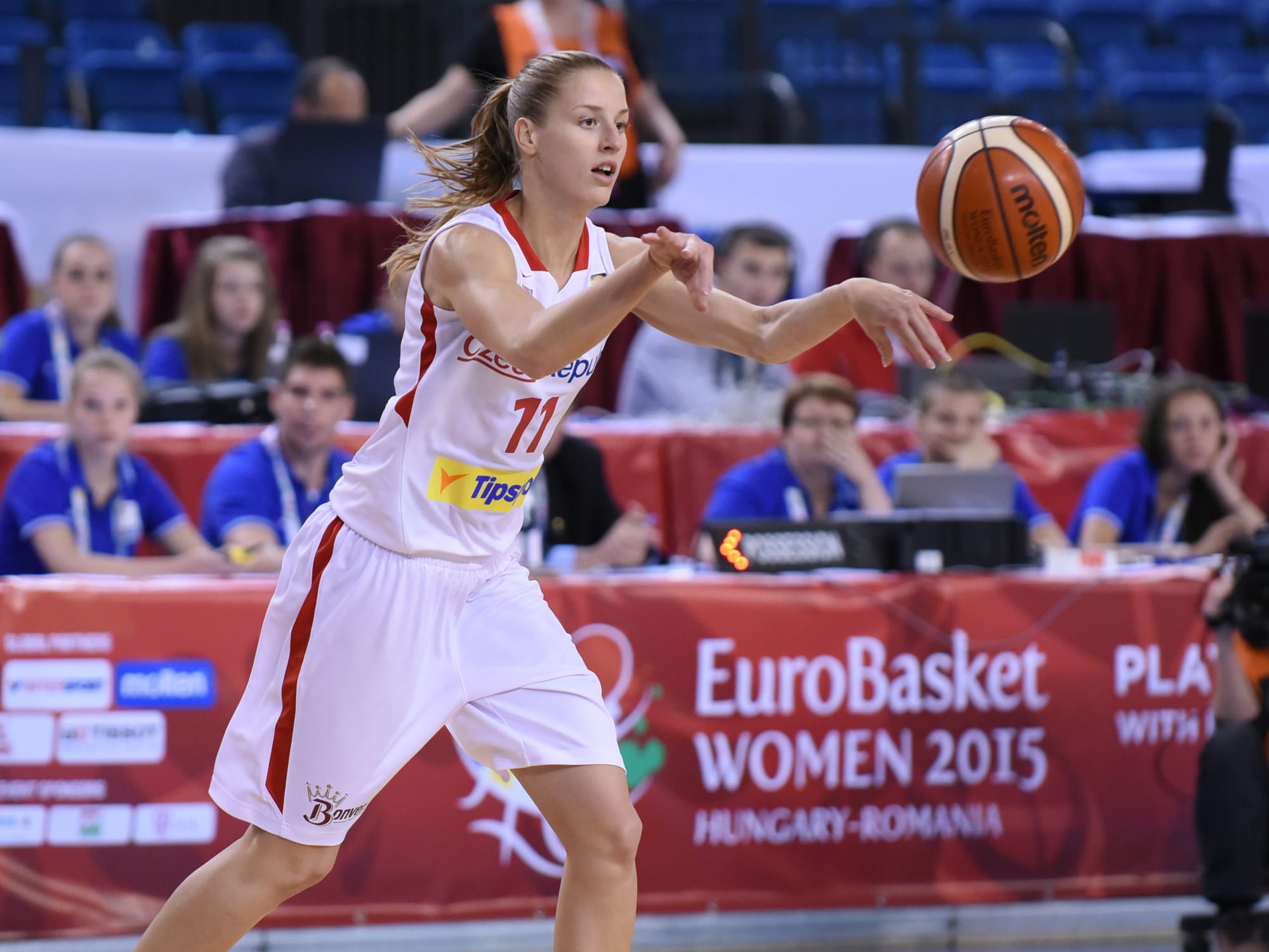 An unforgettable start to EuroBasket Women 2015 | FIBA Basketball