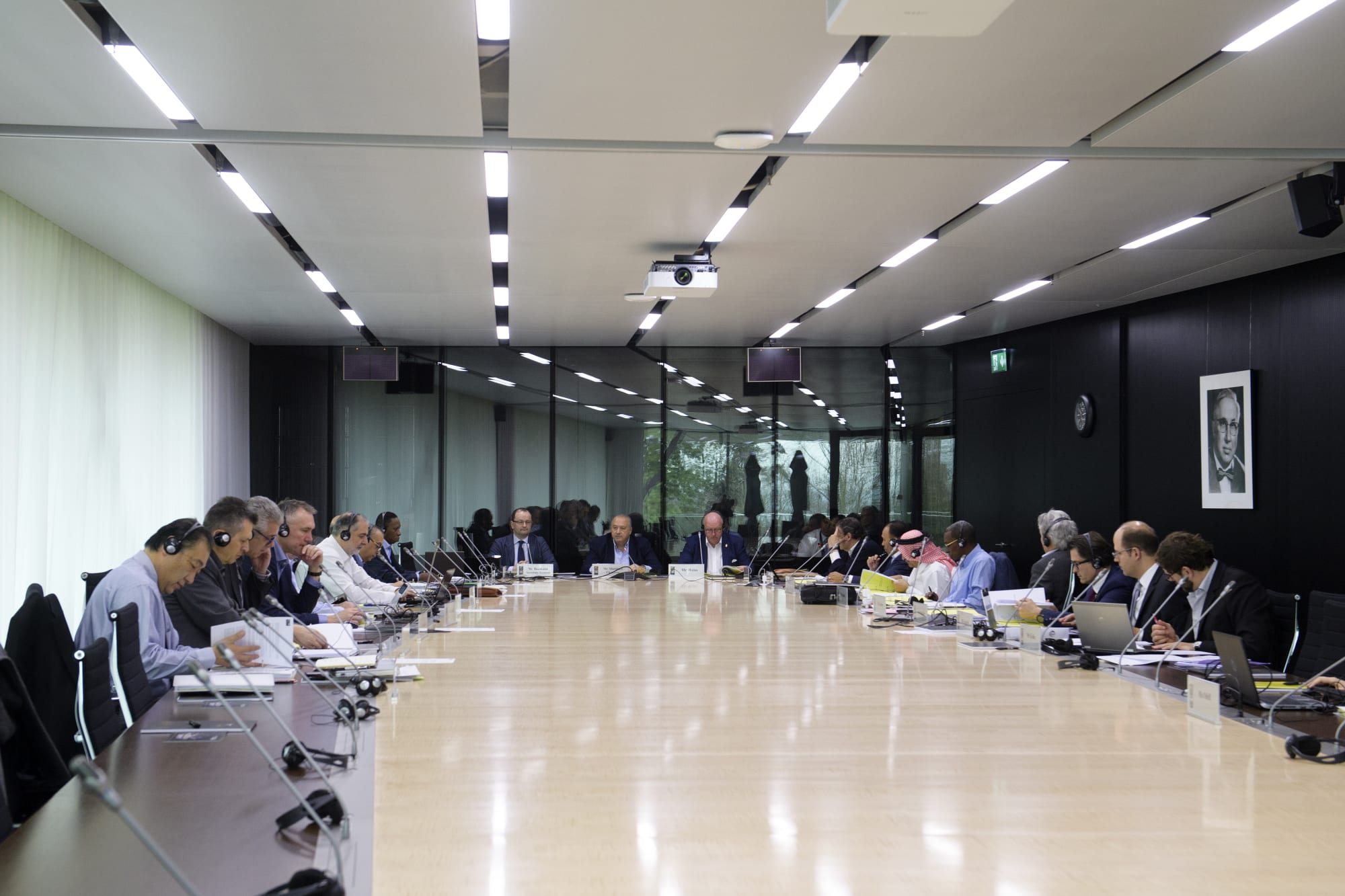 Executive Committee brought up to speed on Mid-Term Congress and ...
