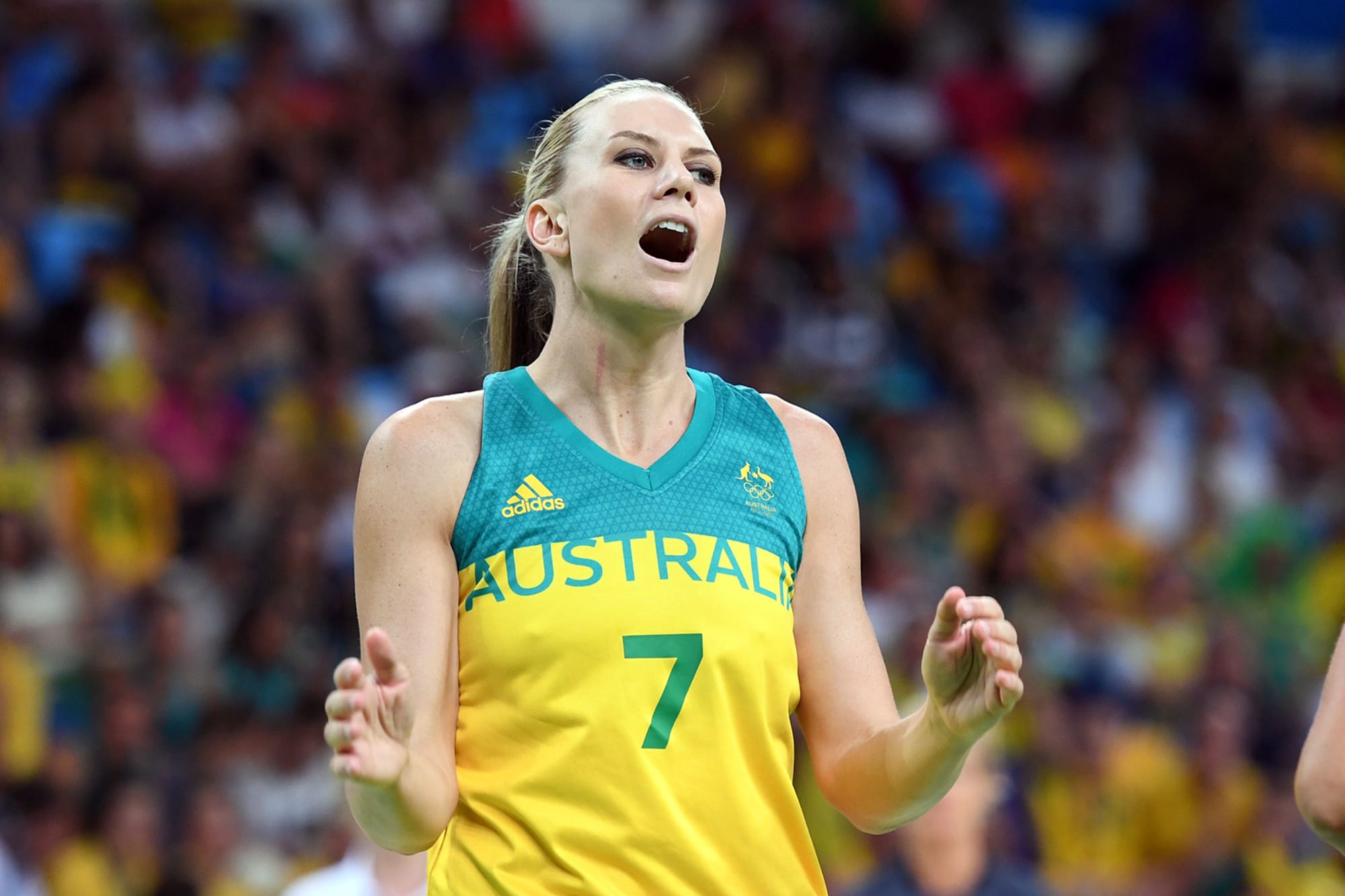 Tears for Taylor as she hangs up her sneakers | FIBA Basketball