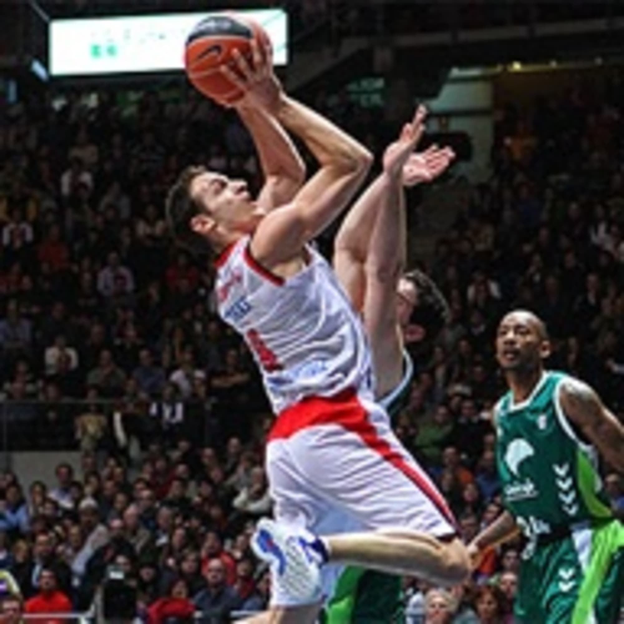 ESP – Rakocevic masterclass fires defending champs Tau to 18th ACB ...