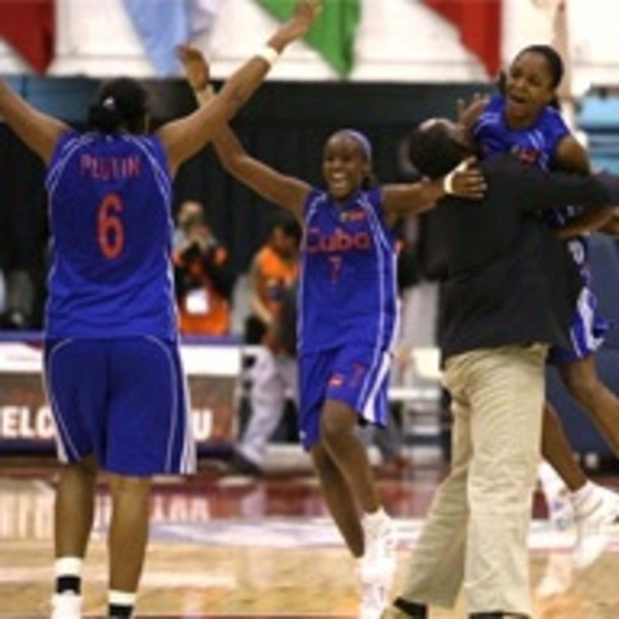 CUB - Backstage interview with coach Alberto ZABALA & Yakelyn PLUTIN ...