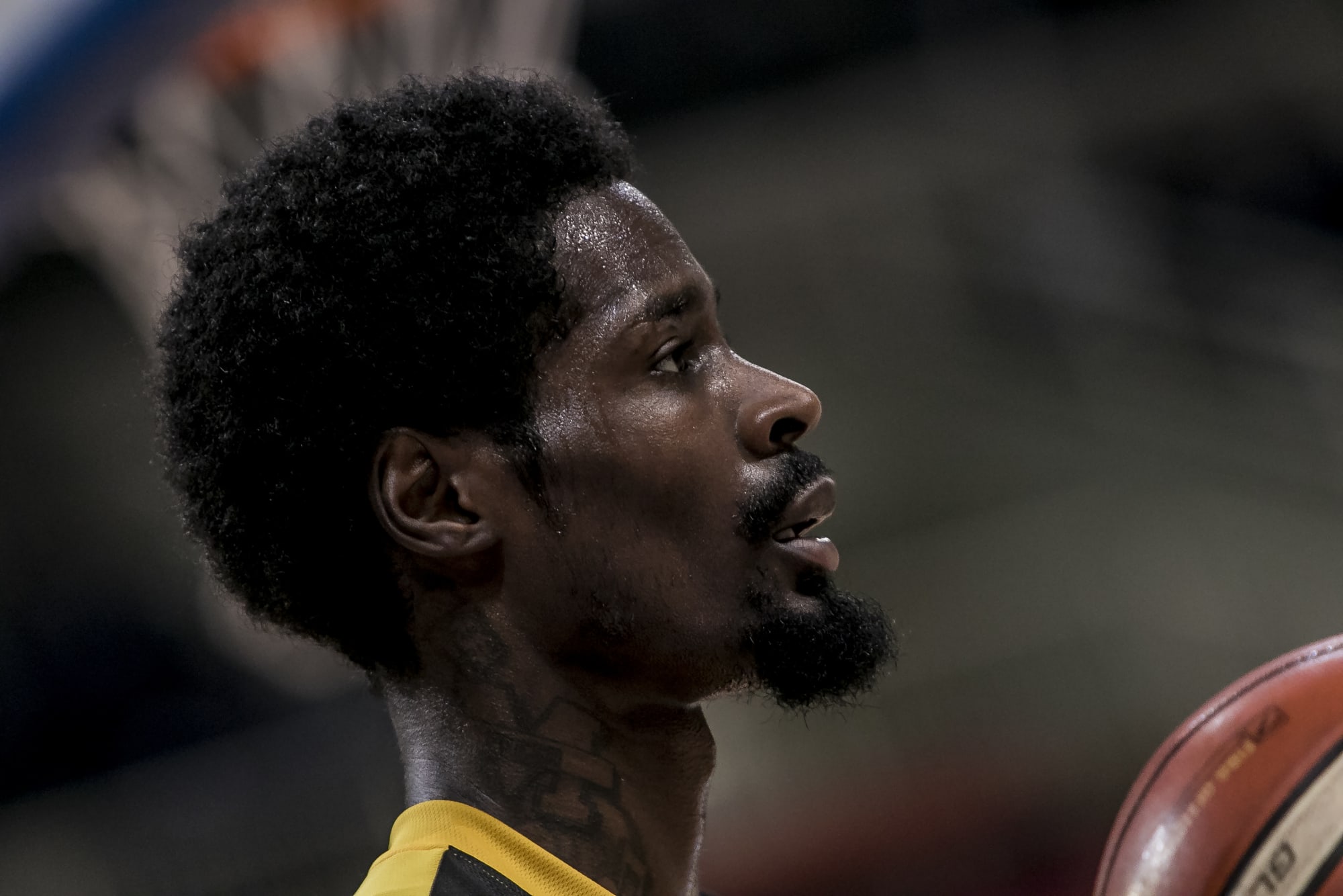 Manny Harris dominant as AEK cruise past Olimpija | FIBA Basketball